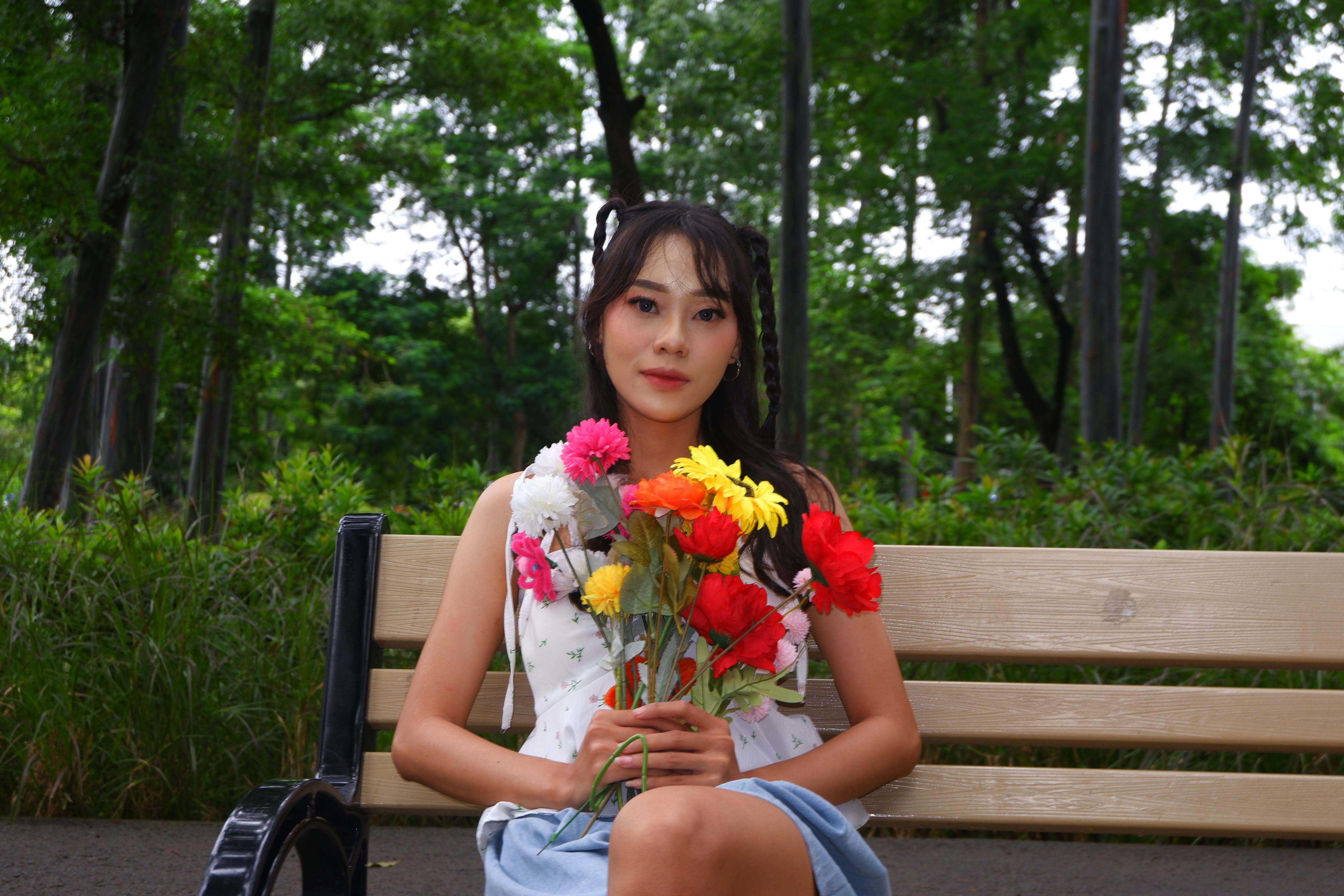 Voluptous Women Photos, Download The BEST Free Voluptous Women Stock ...