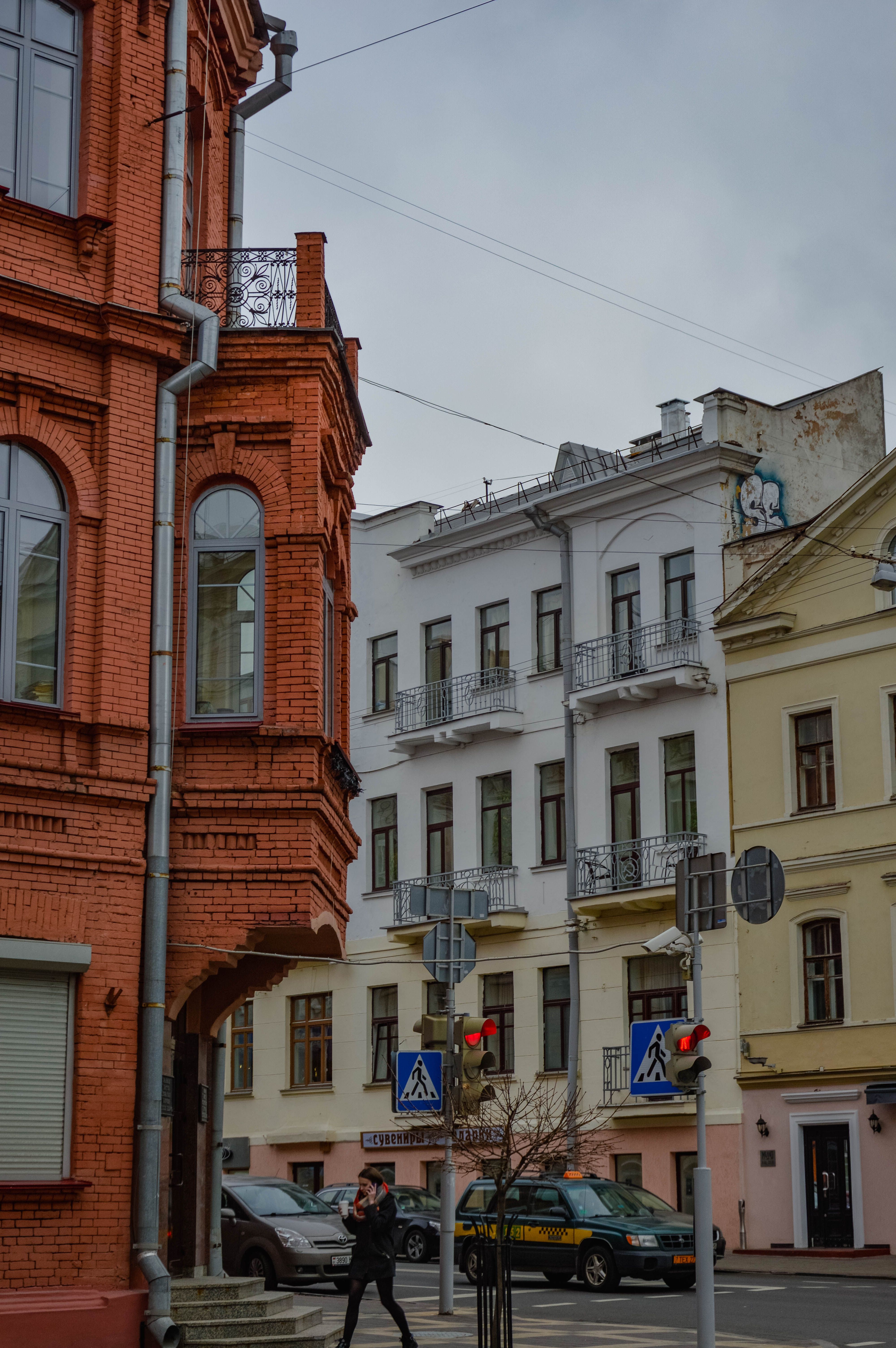 Urban Cityscape with Historic Architecture · Free Stock Photo