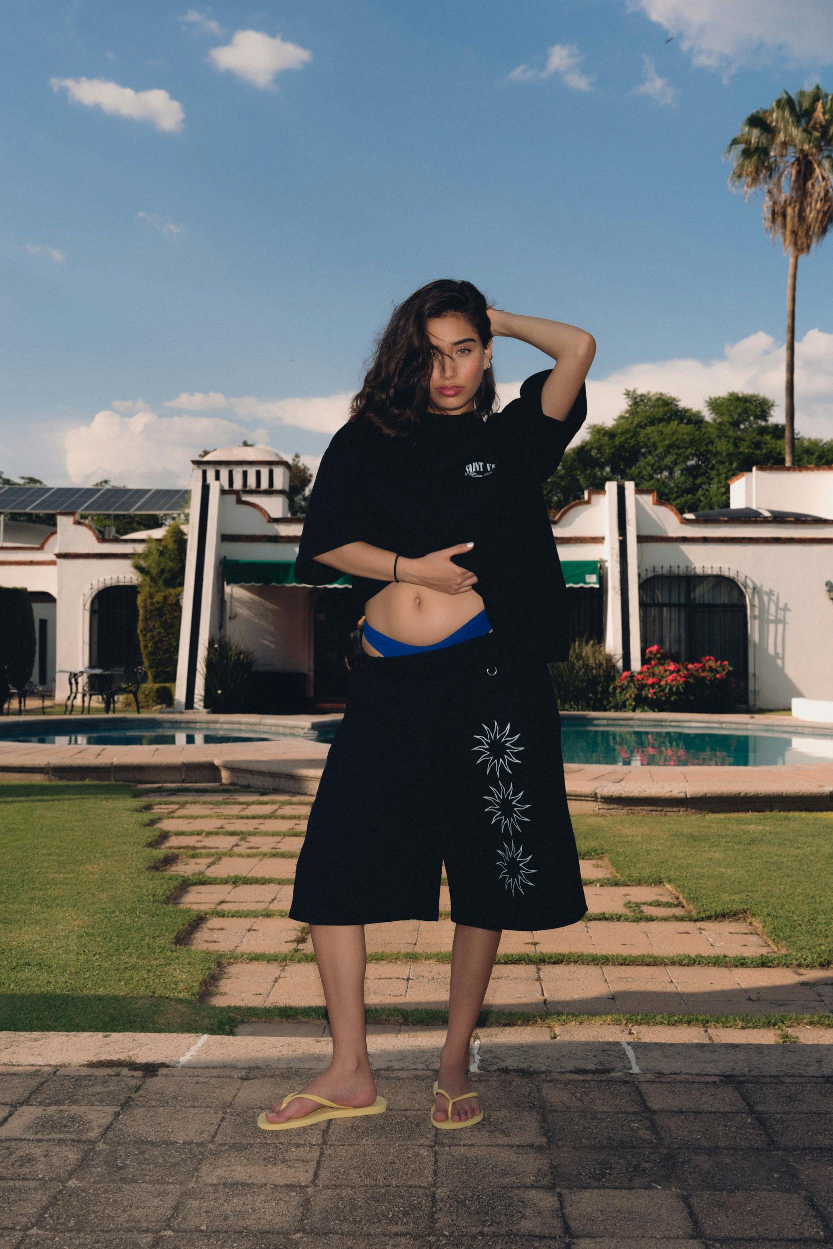 Voluptous Women Photos, Download The BEST Free Voluptous Women Stock ...