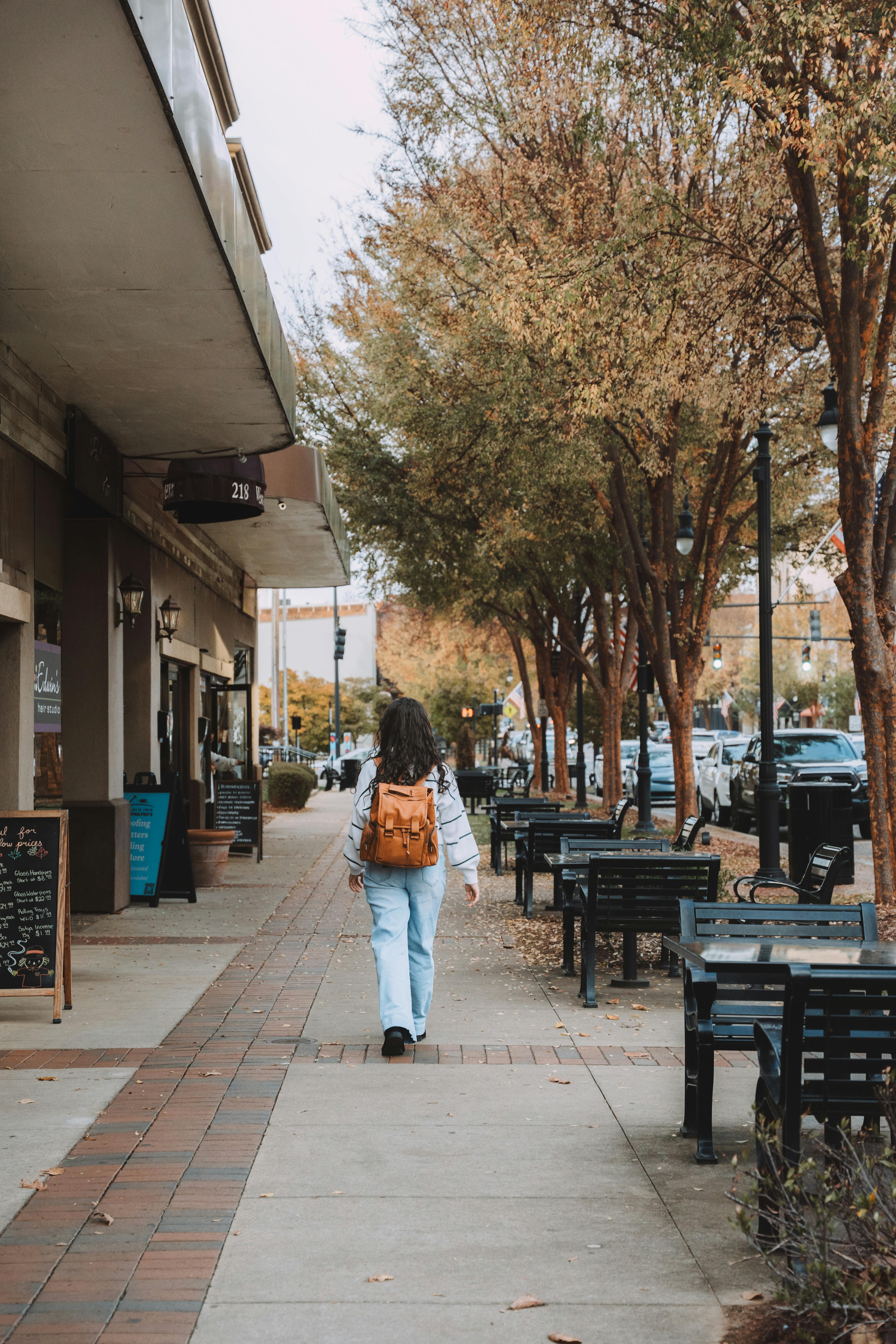 Candid Girls Photos, Download The BEST Free Candid Girls Stock Photos ...