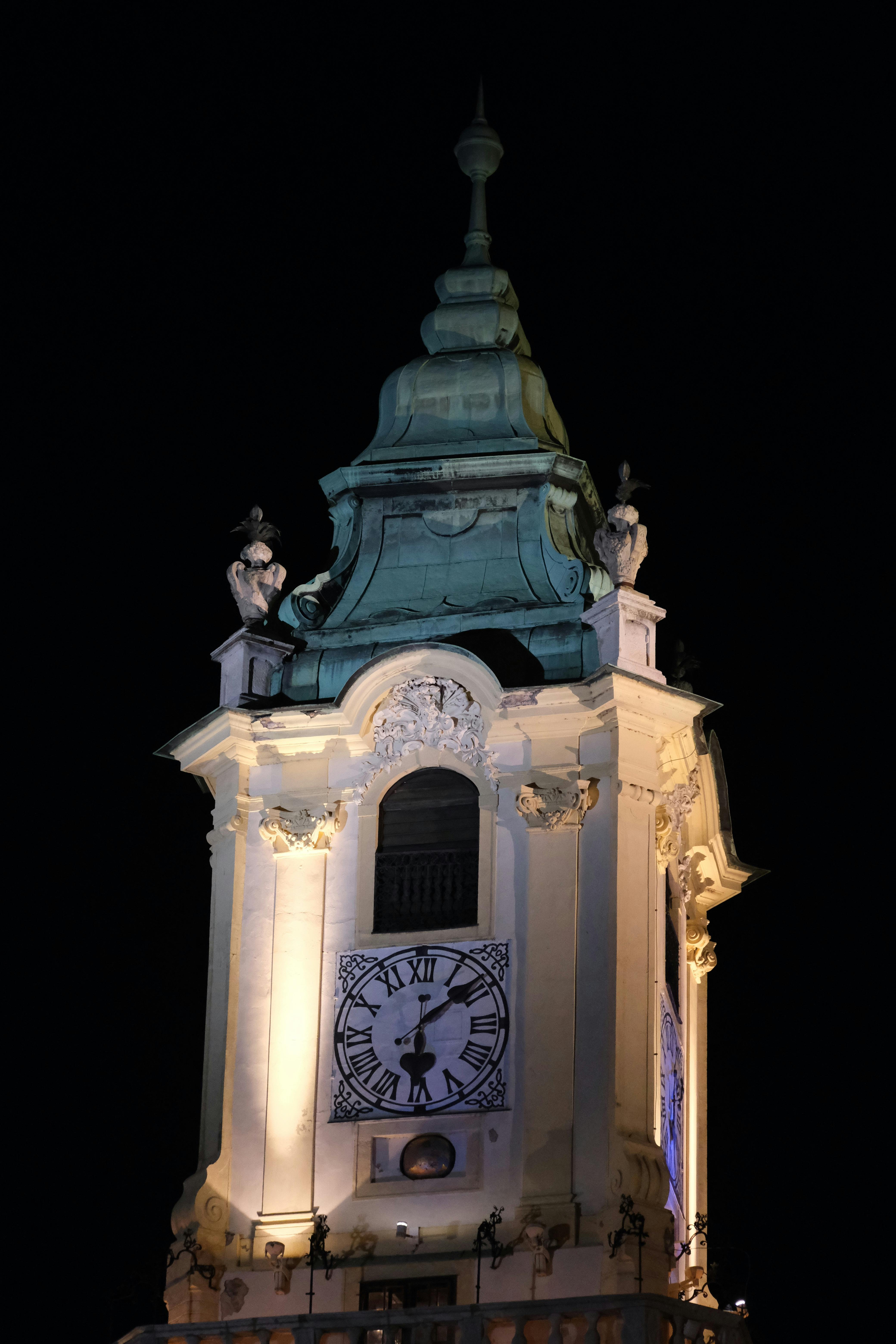 Illuminated Clock Tower at Night · Free Stock Photo
