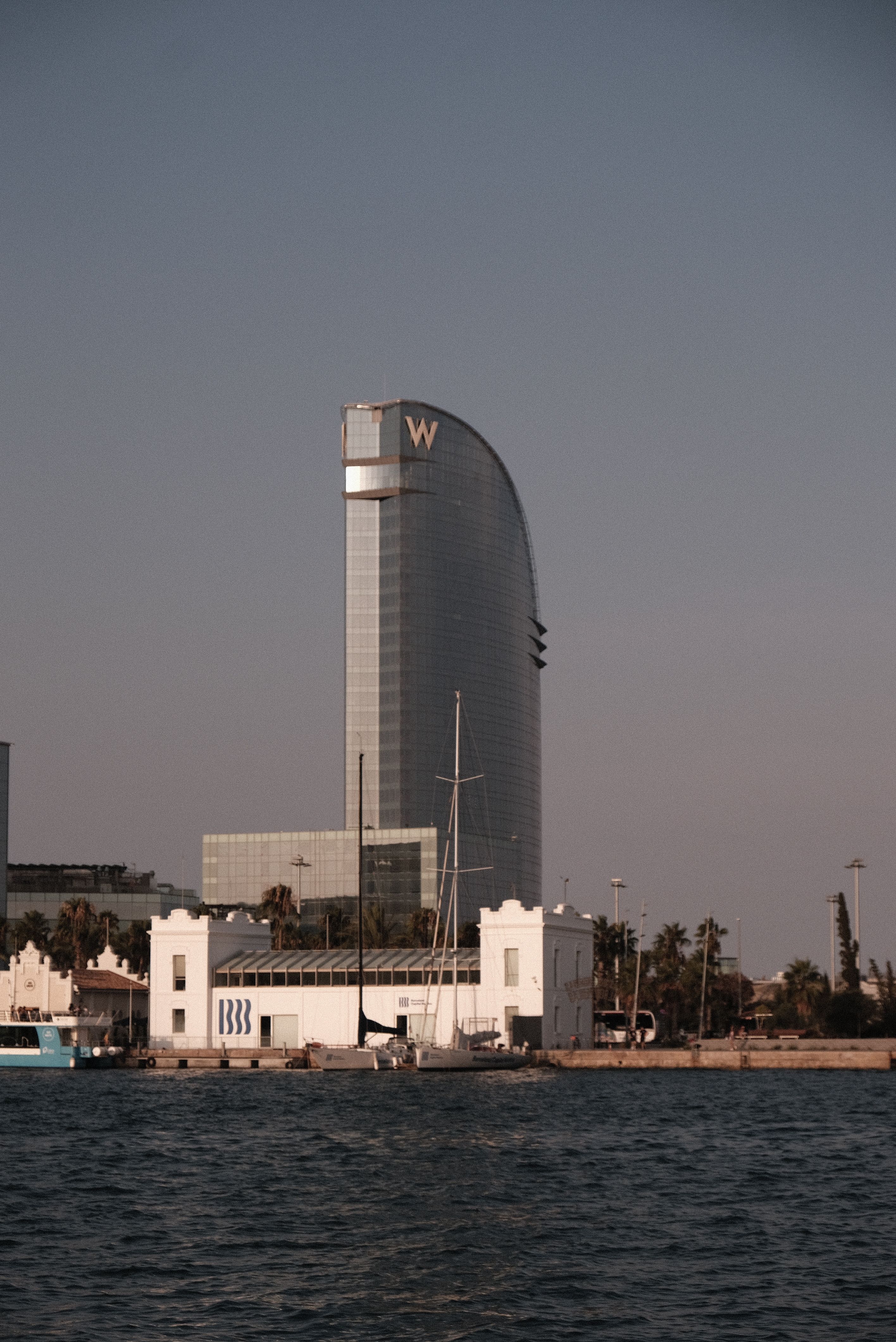 Avil Tower Photos, Download The BEST Free Avil Tower Stock Photos & HD ...