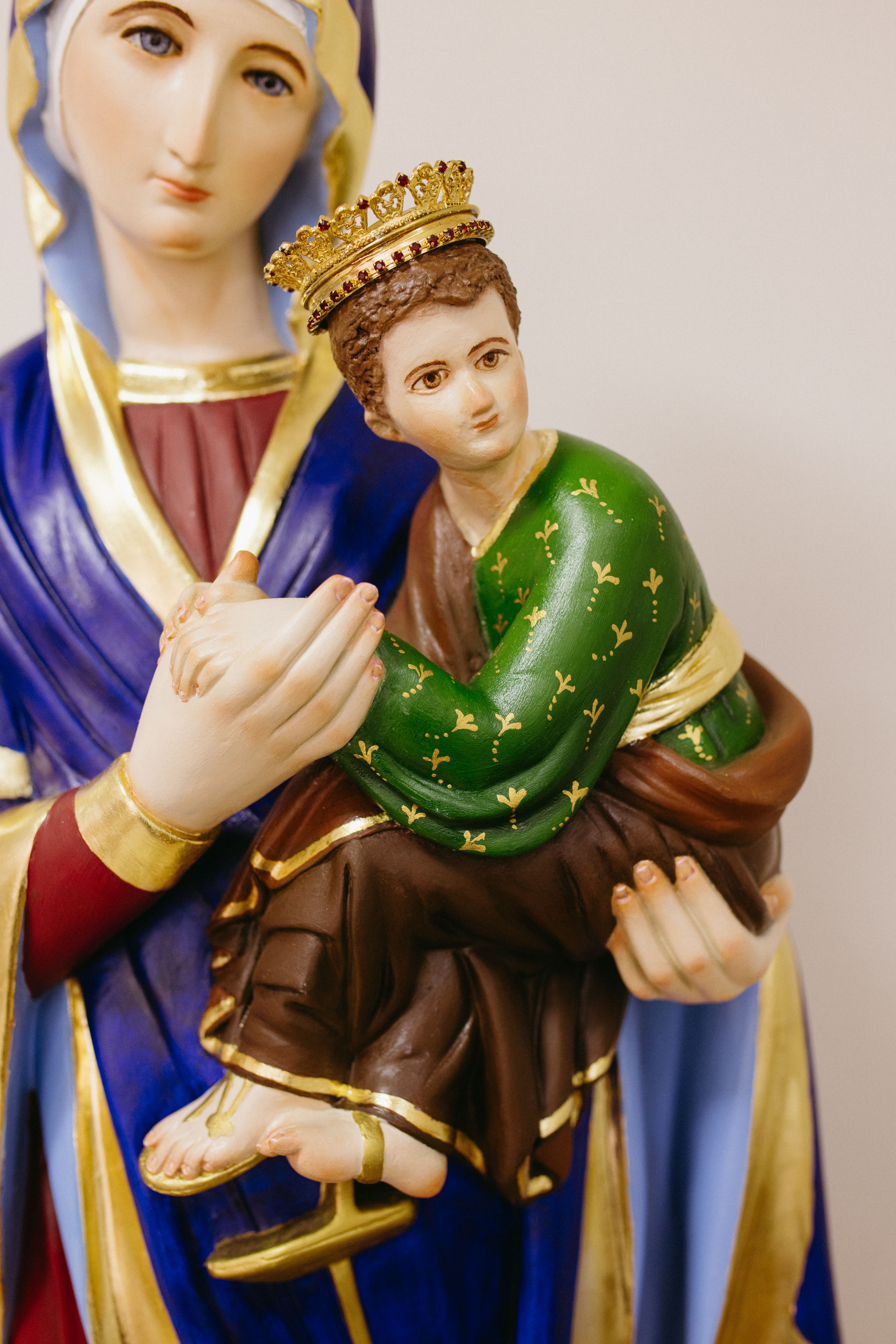 Colorful Religious Statue of Mary and Jesus · Free Stock Photo