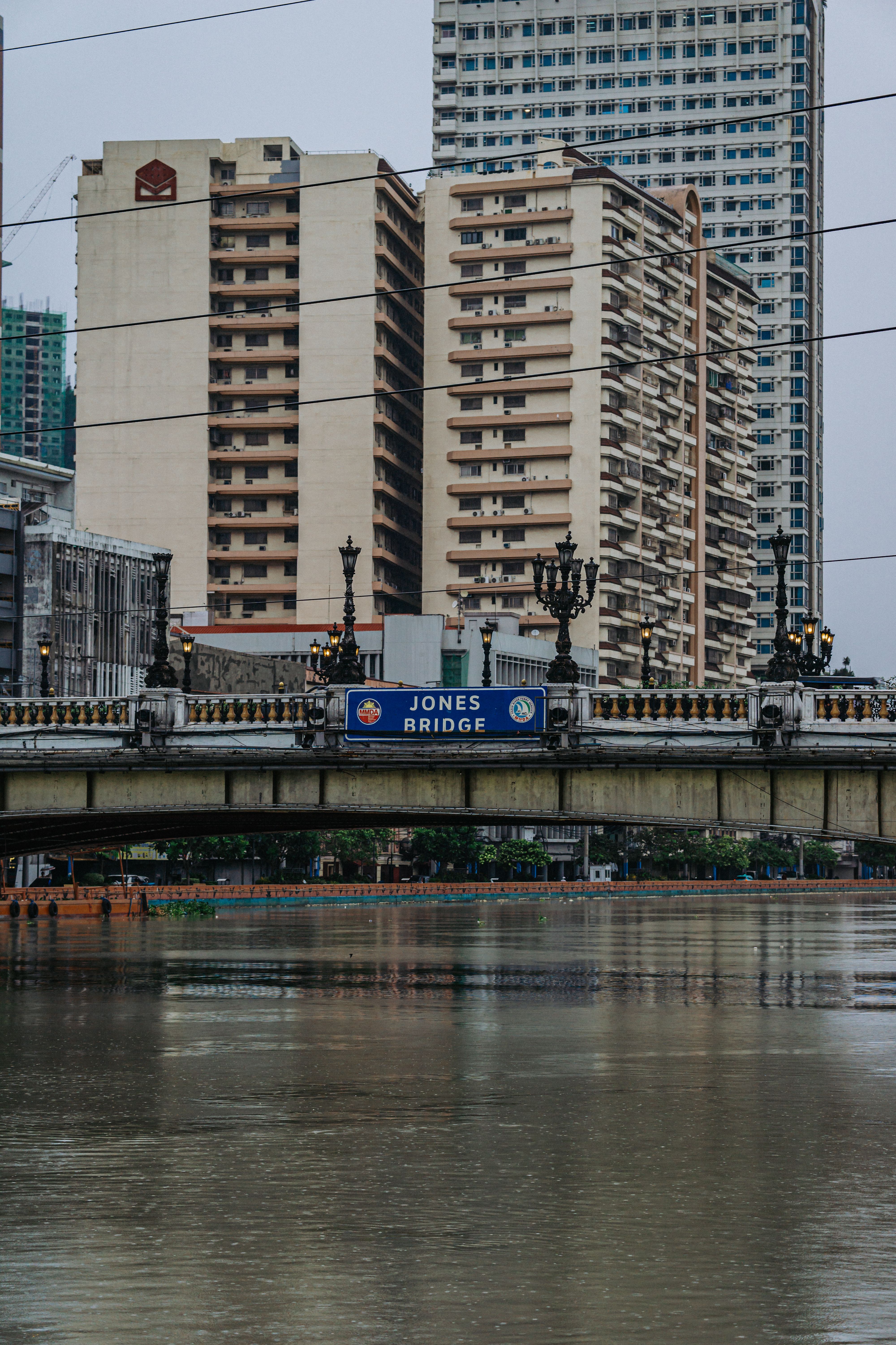 Jones Bridge Overpass in Urban Manila · Free Stock Photo