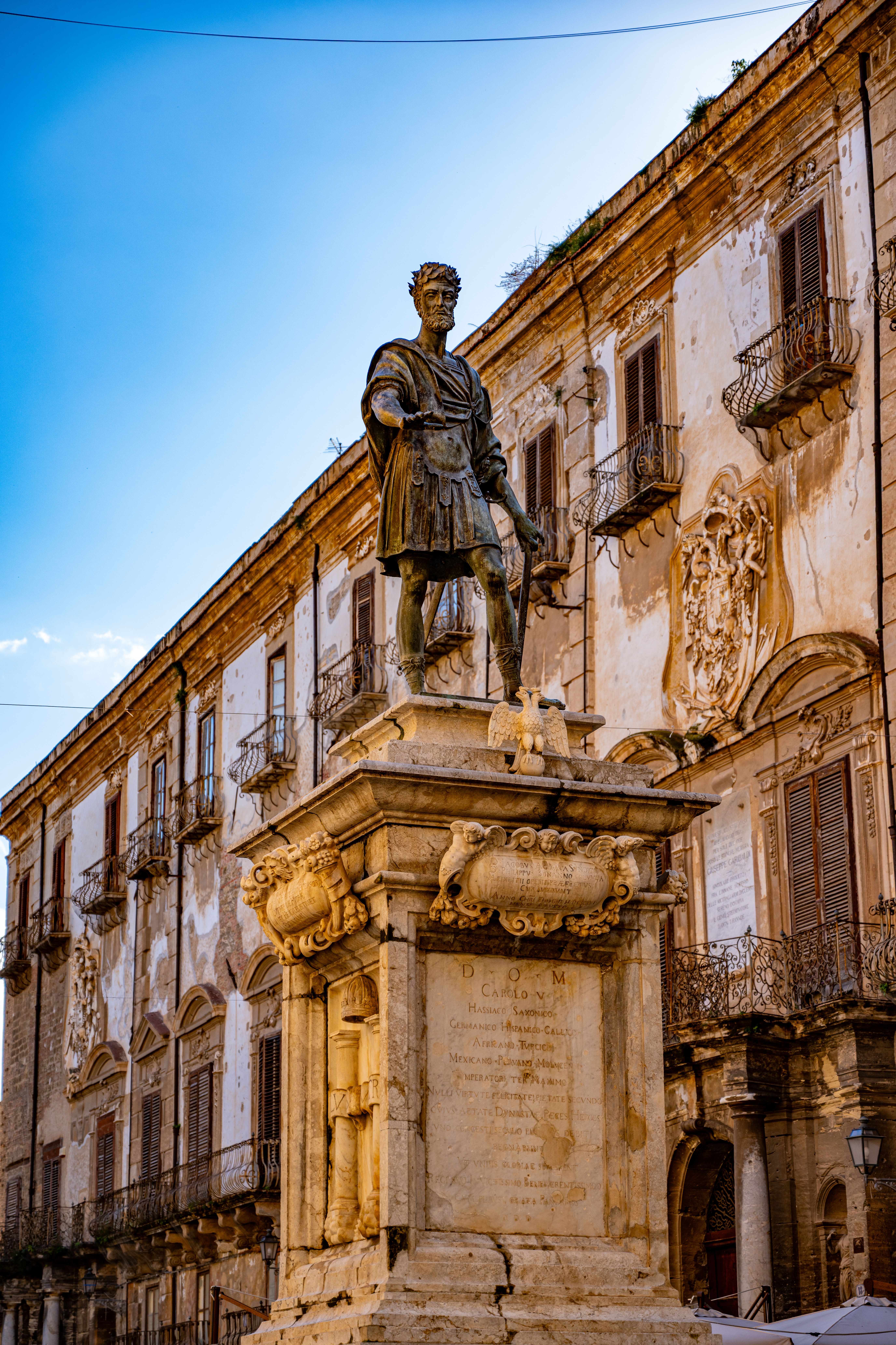 Historic Statue in Palermo, Sicily at Daytime · Free Stock Photo