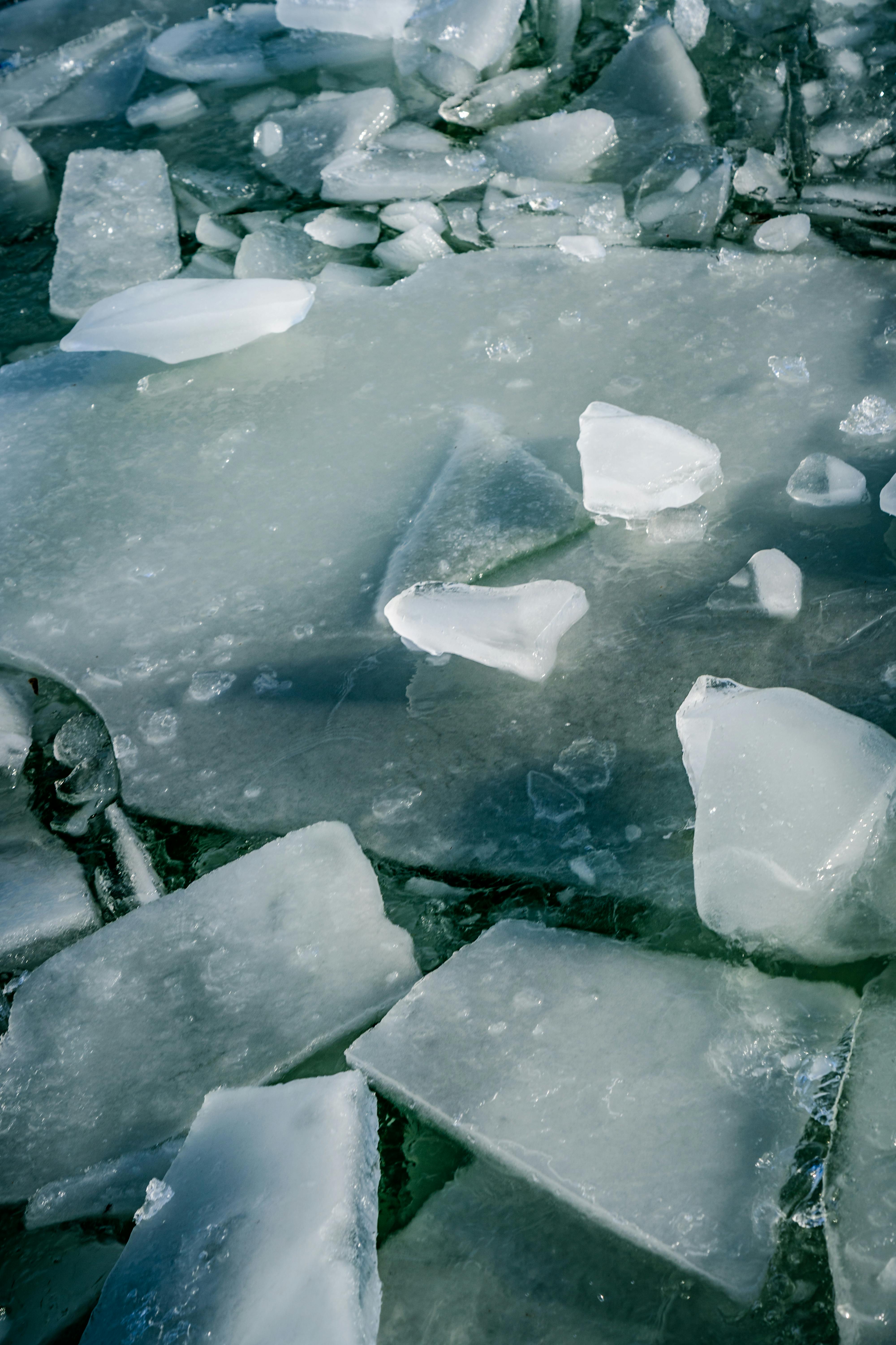 Abstract Frozen Ice Formation Close-up · Free Stock Photo