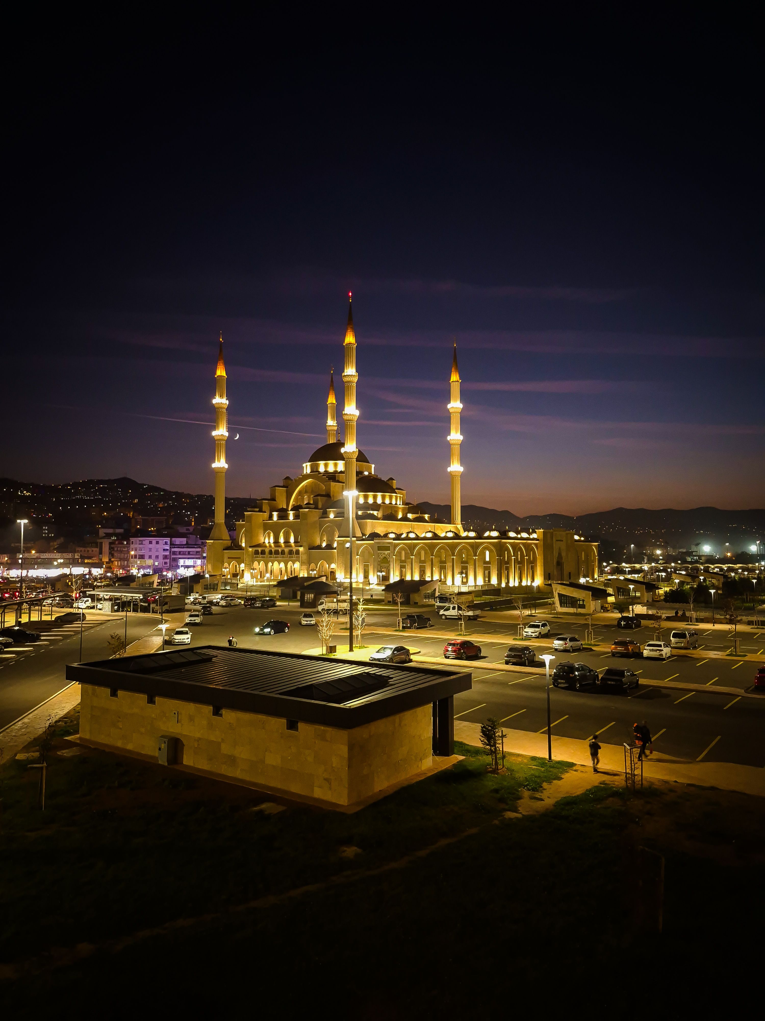 Stunning Night View of a Mosque in Trabzon, Türkiye · Free Stock Photo