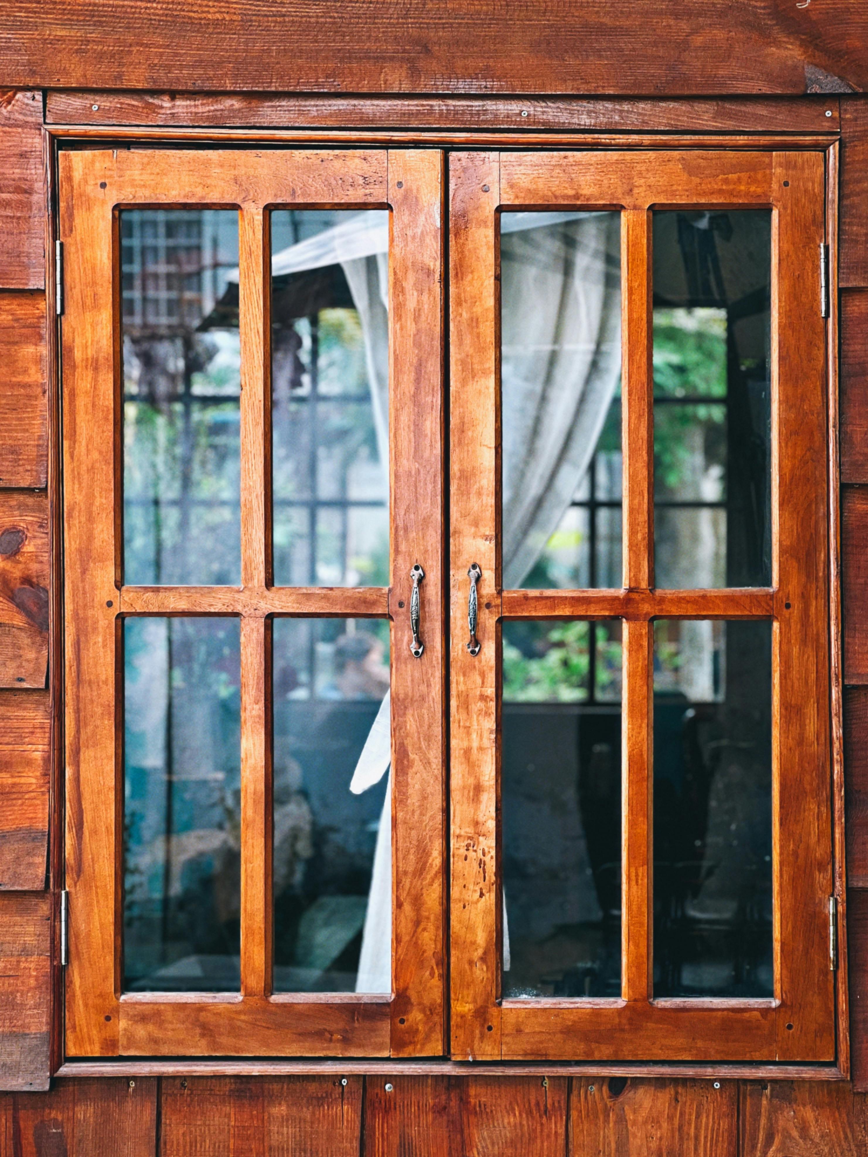 Rustic Wooden Window with Reflections · Free Stock Photo