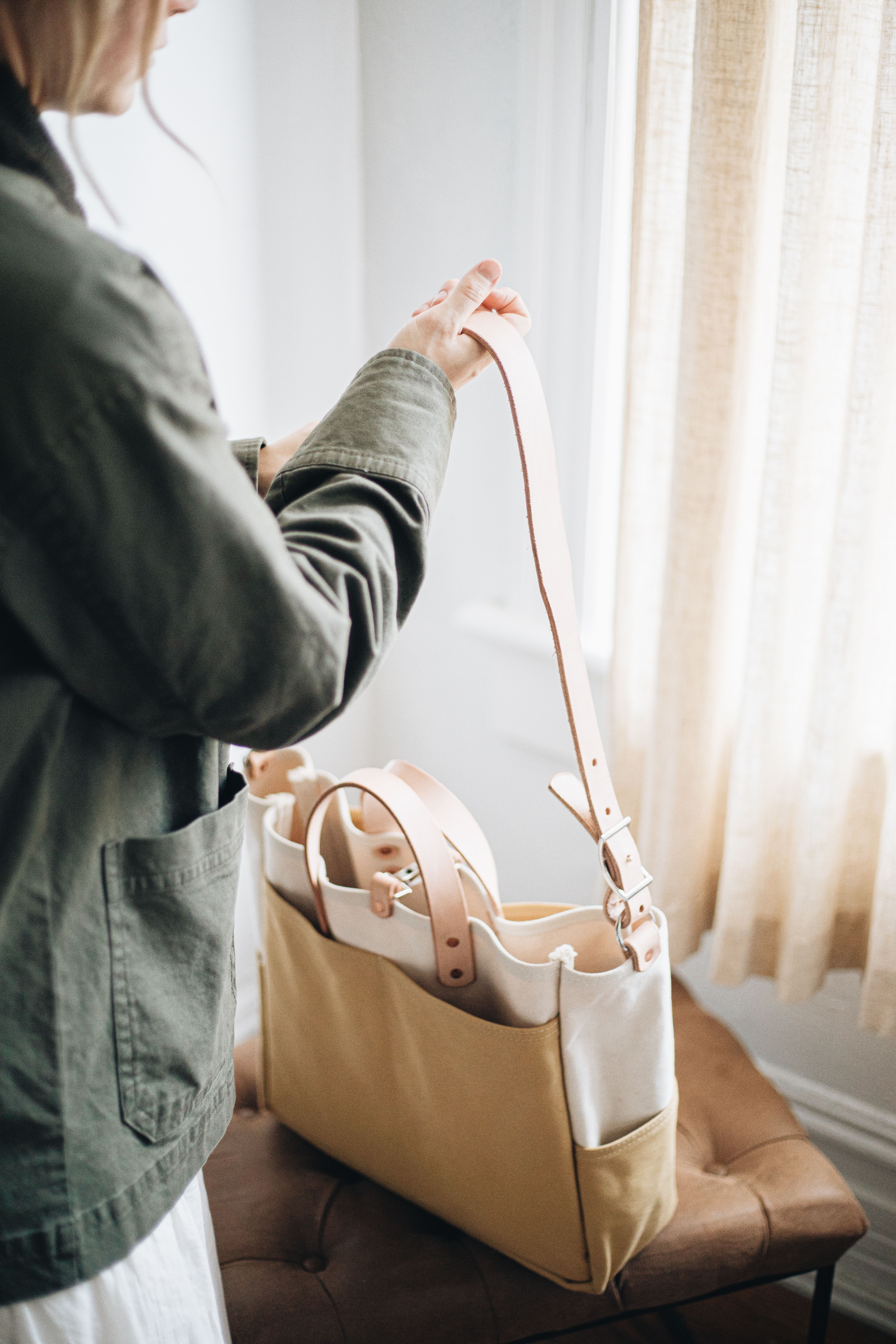 Stylish Canvas and Leather Tote Bag in Soft Light · Free Stock Photo