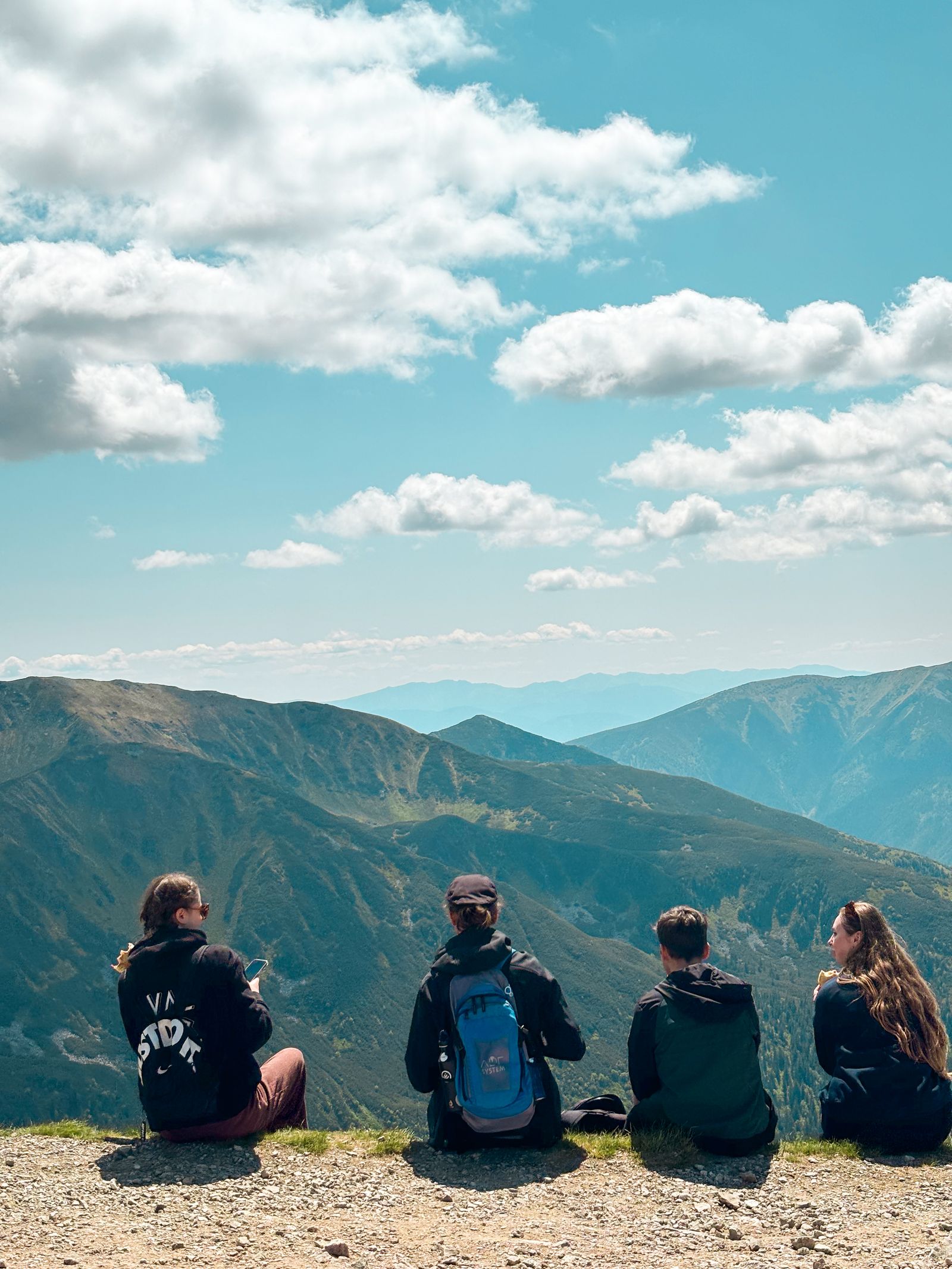 Friend Group Hiking In The Mountains Photos, Download The BEST Free ...