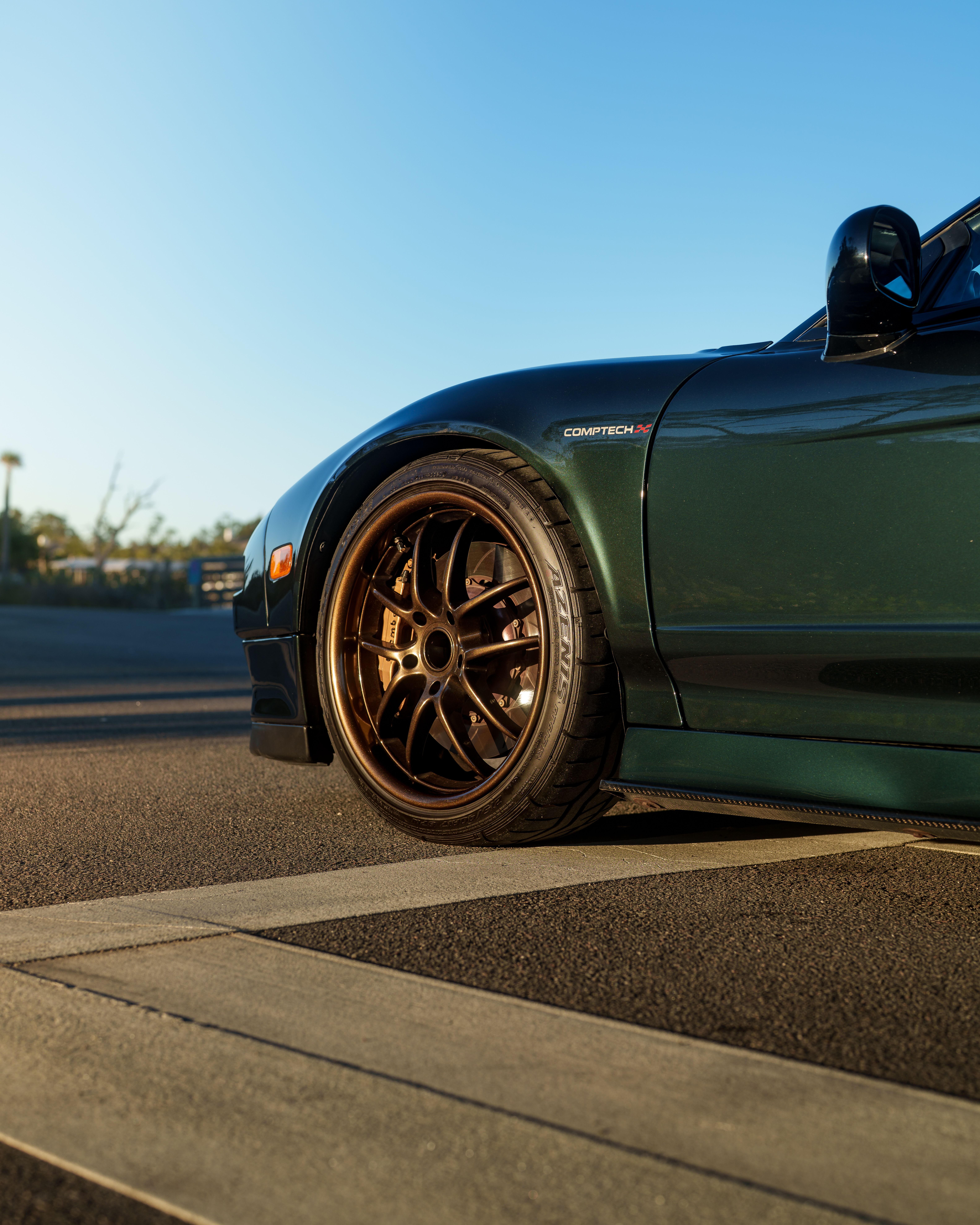 Sleek Sports Car with Bronze Alloy Wheels · Free Stock Photo
