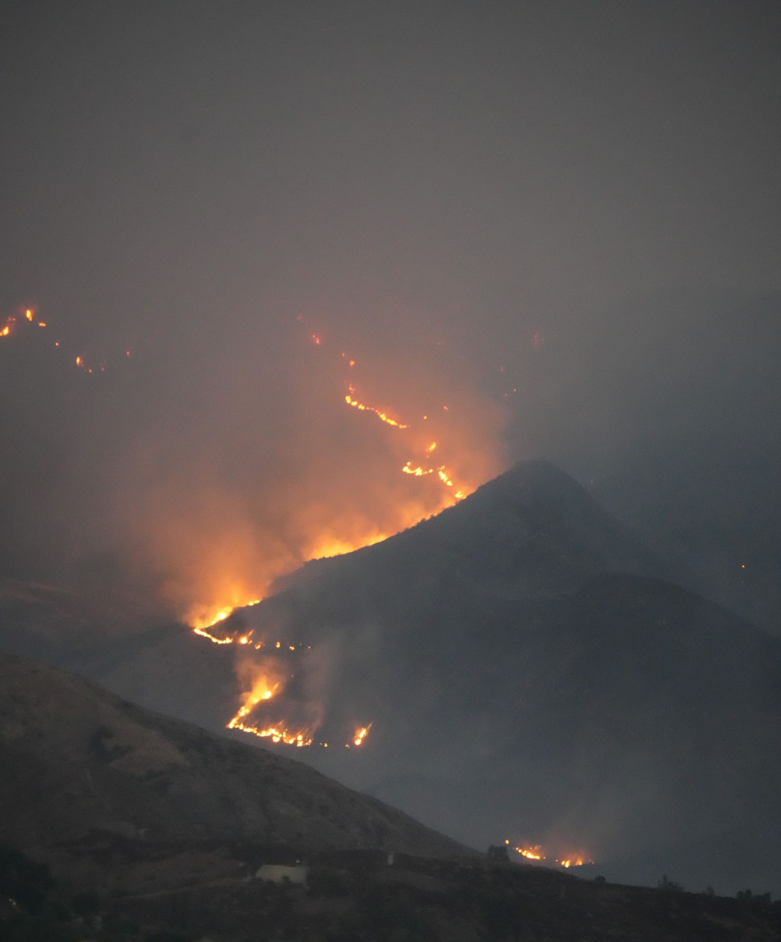 Wildfire Photos, Download The BEST Free Wildfire Stock Photos & HD Images