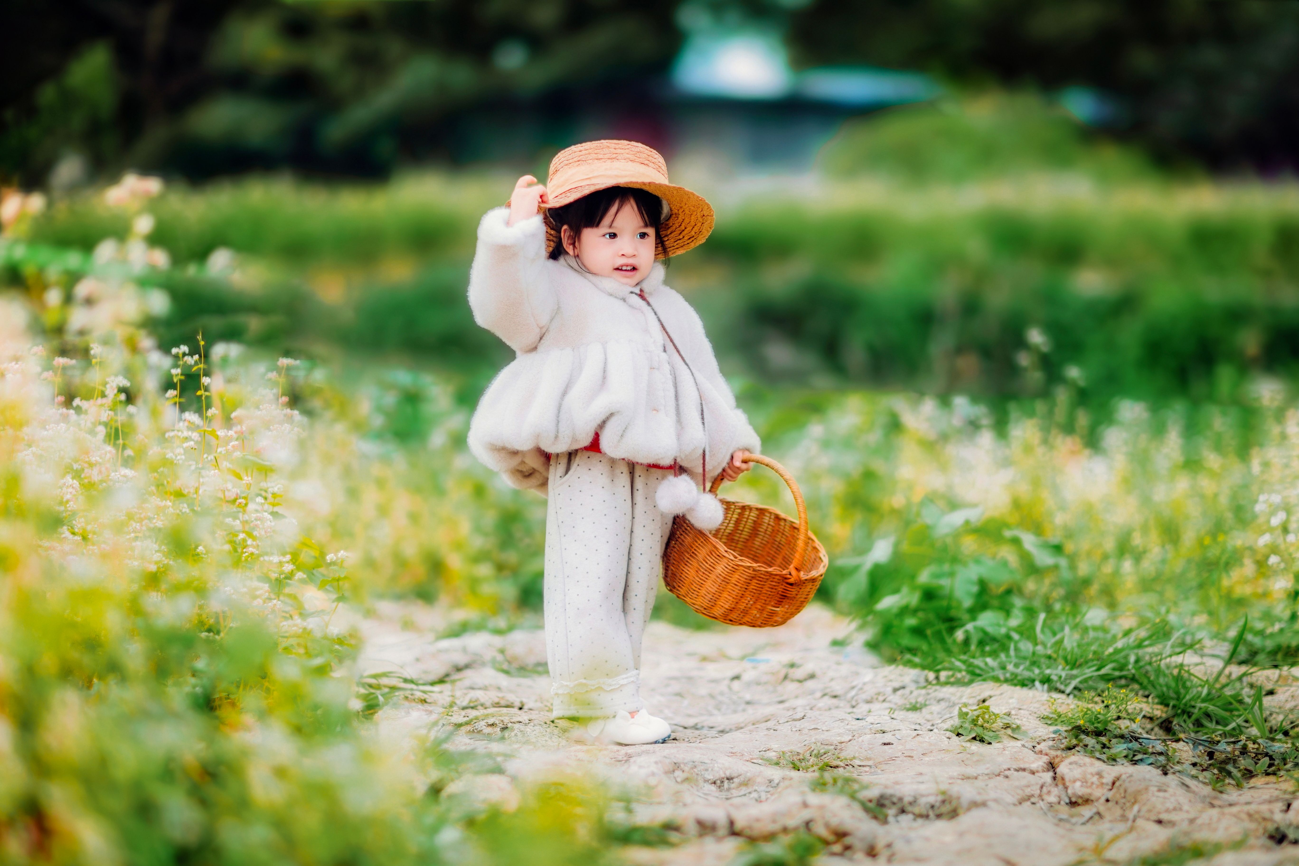 Cute Girl Pick Photos, Download The BEST Free Cute Girl Pick Stock ...