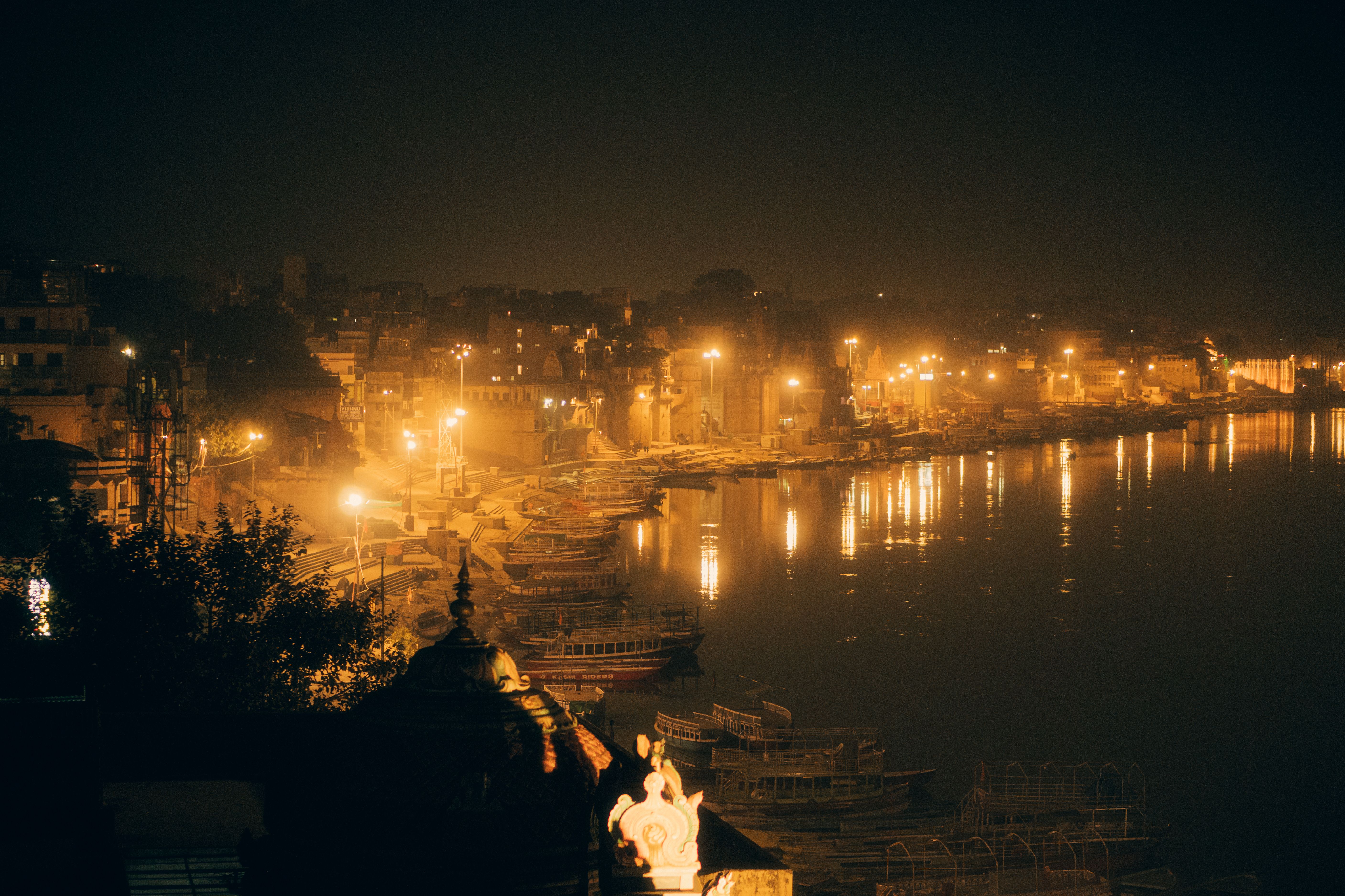 Night View of Varanasi Ghats Along the Ganges · Free Stock Photo