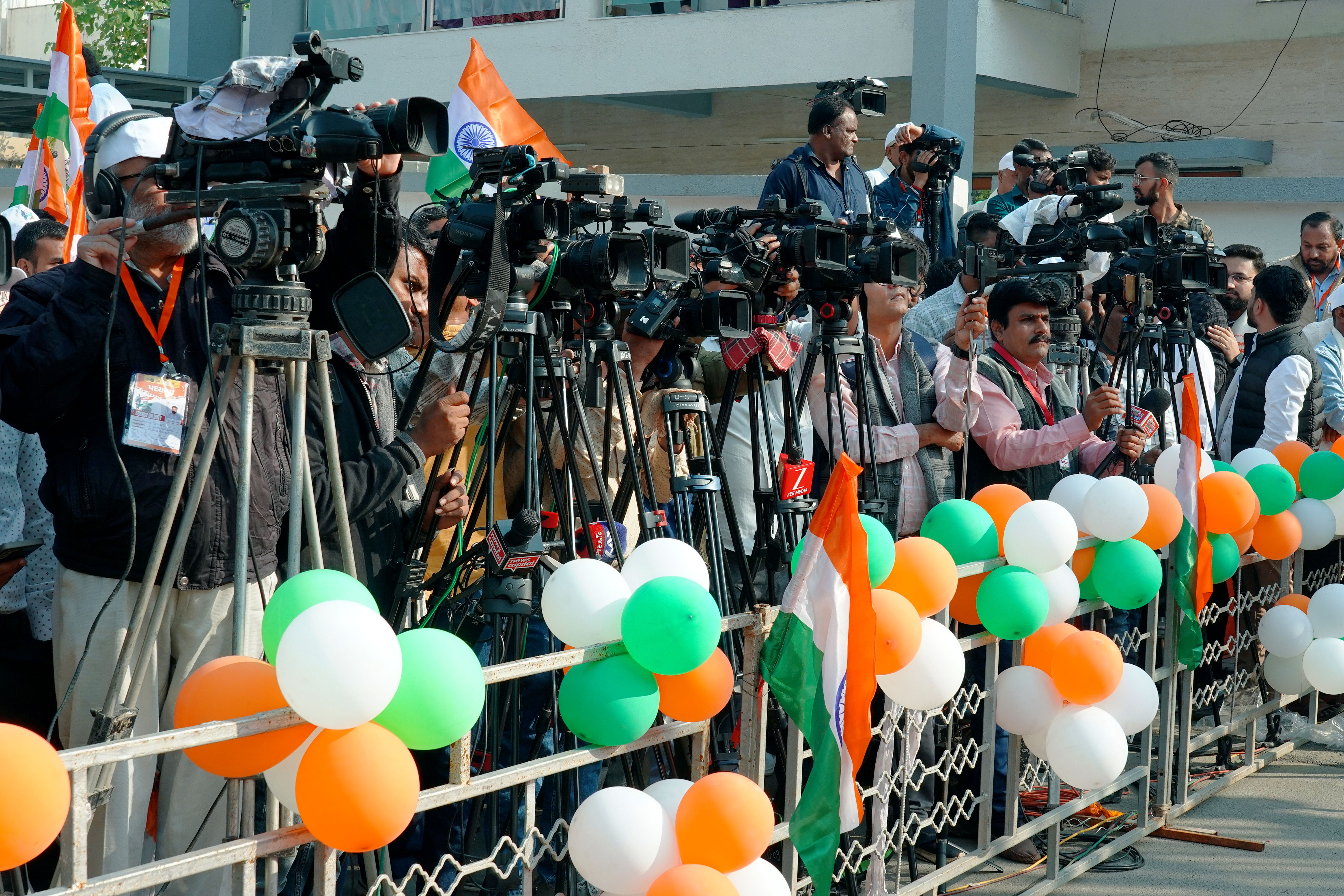 Journalist Photos, Download The BEST Free Journalist Stock Photos & HD ...