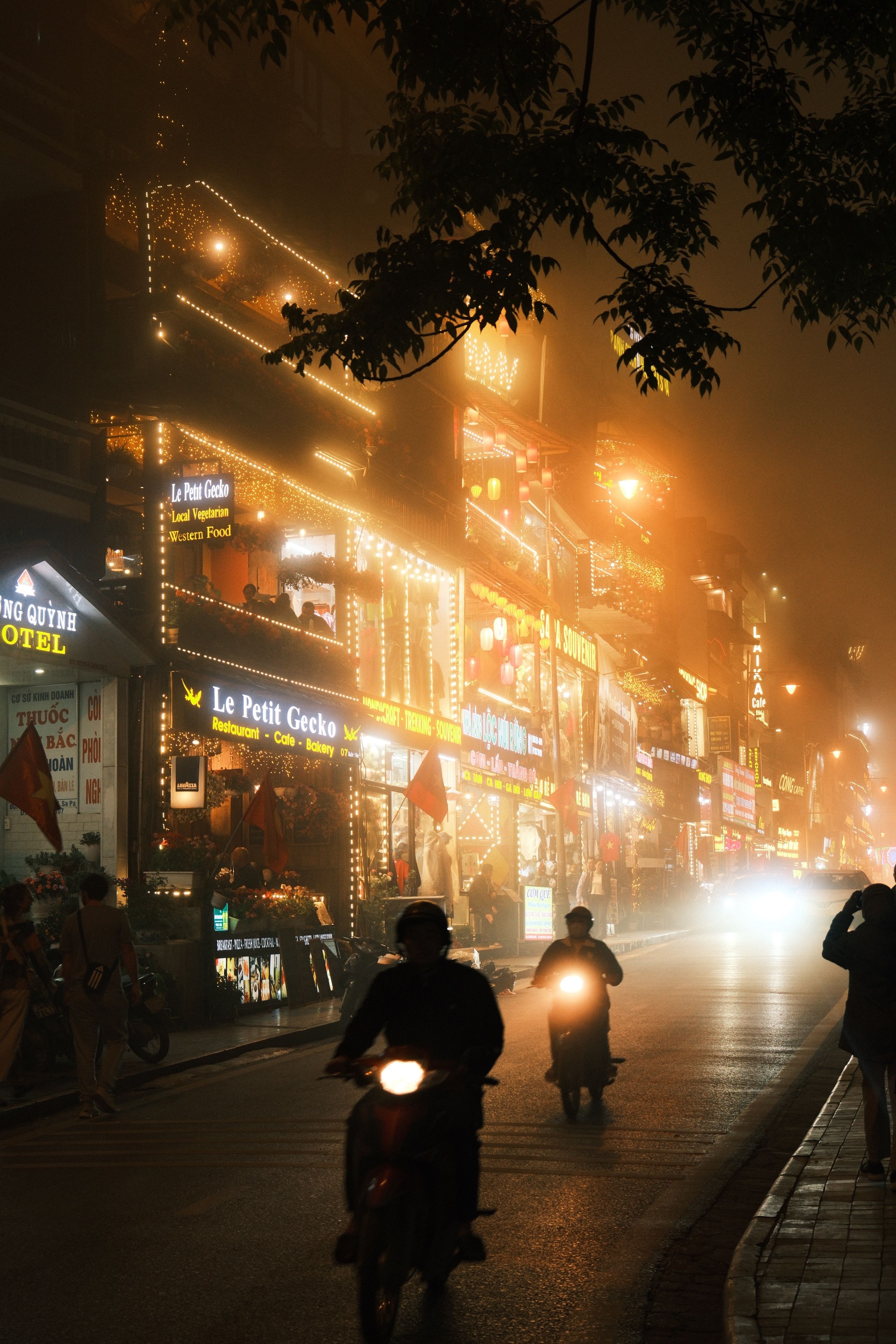 Vibrant Nightlife in Bustling Urban Street · Free Stock Photo