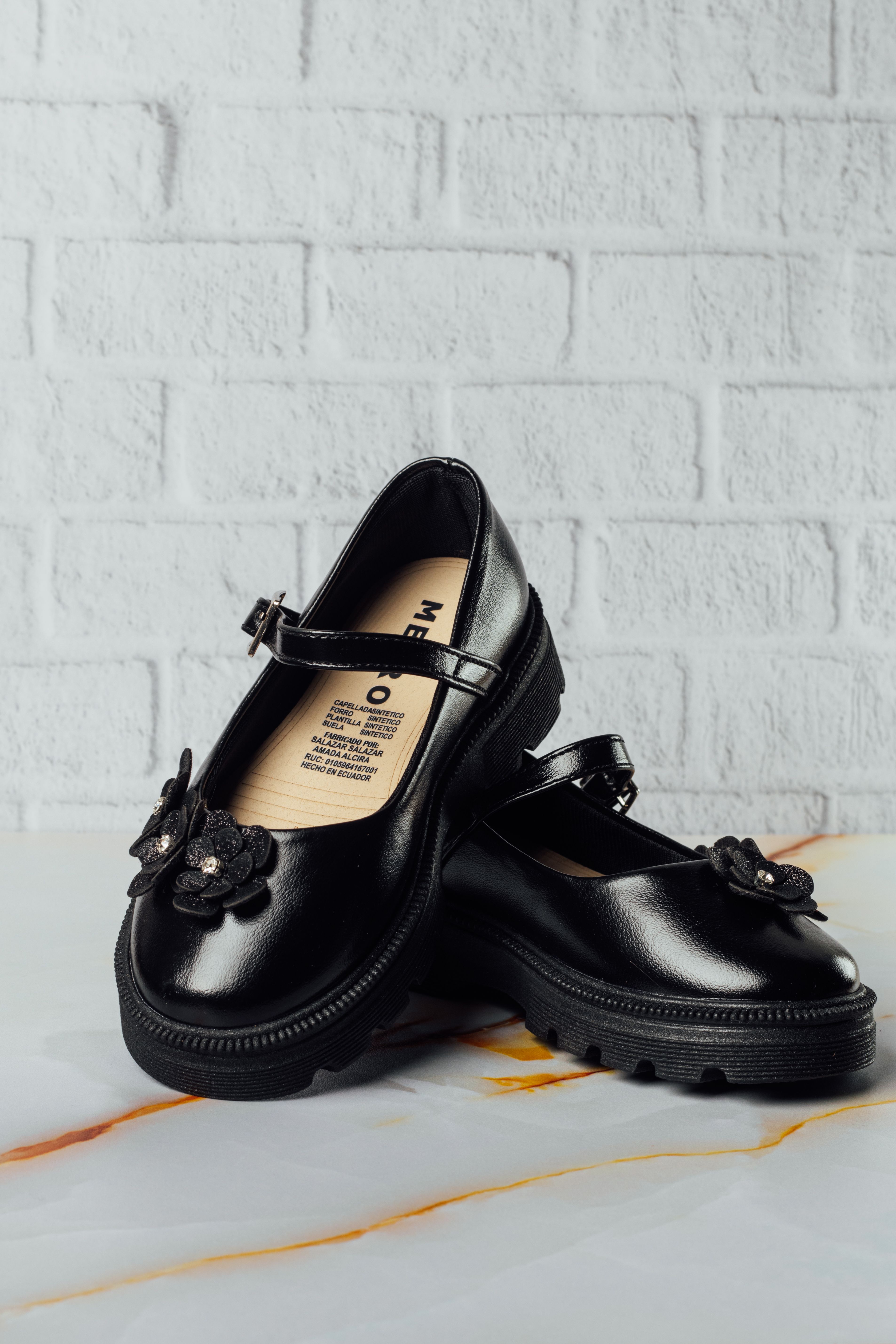 Shiny Shoes Photos, Download The BEST Free Shiny Shoes Stock Photos ...
