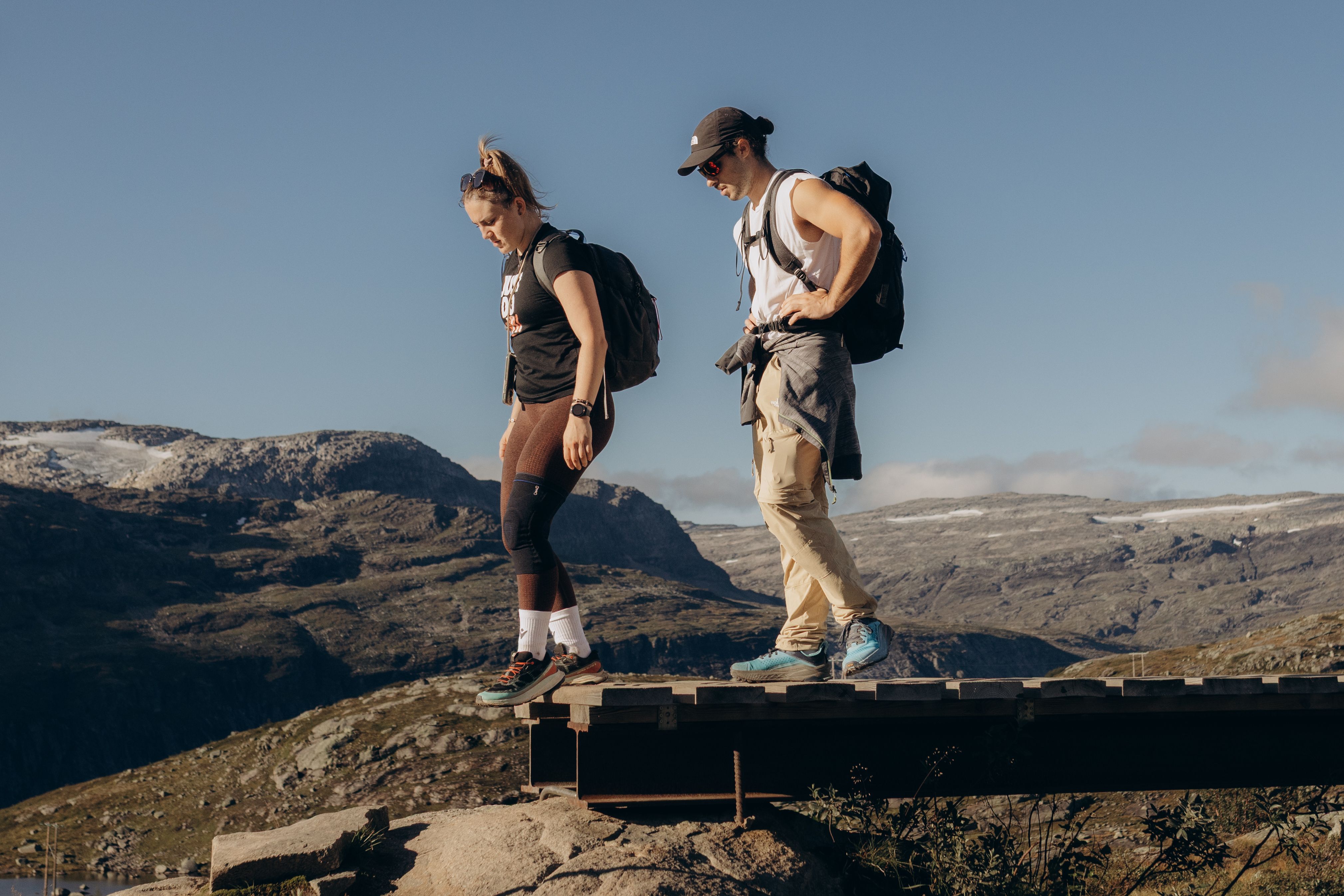 Adventurous Hikers Explore Scenic Mountain Pass · Free Stock Photo