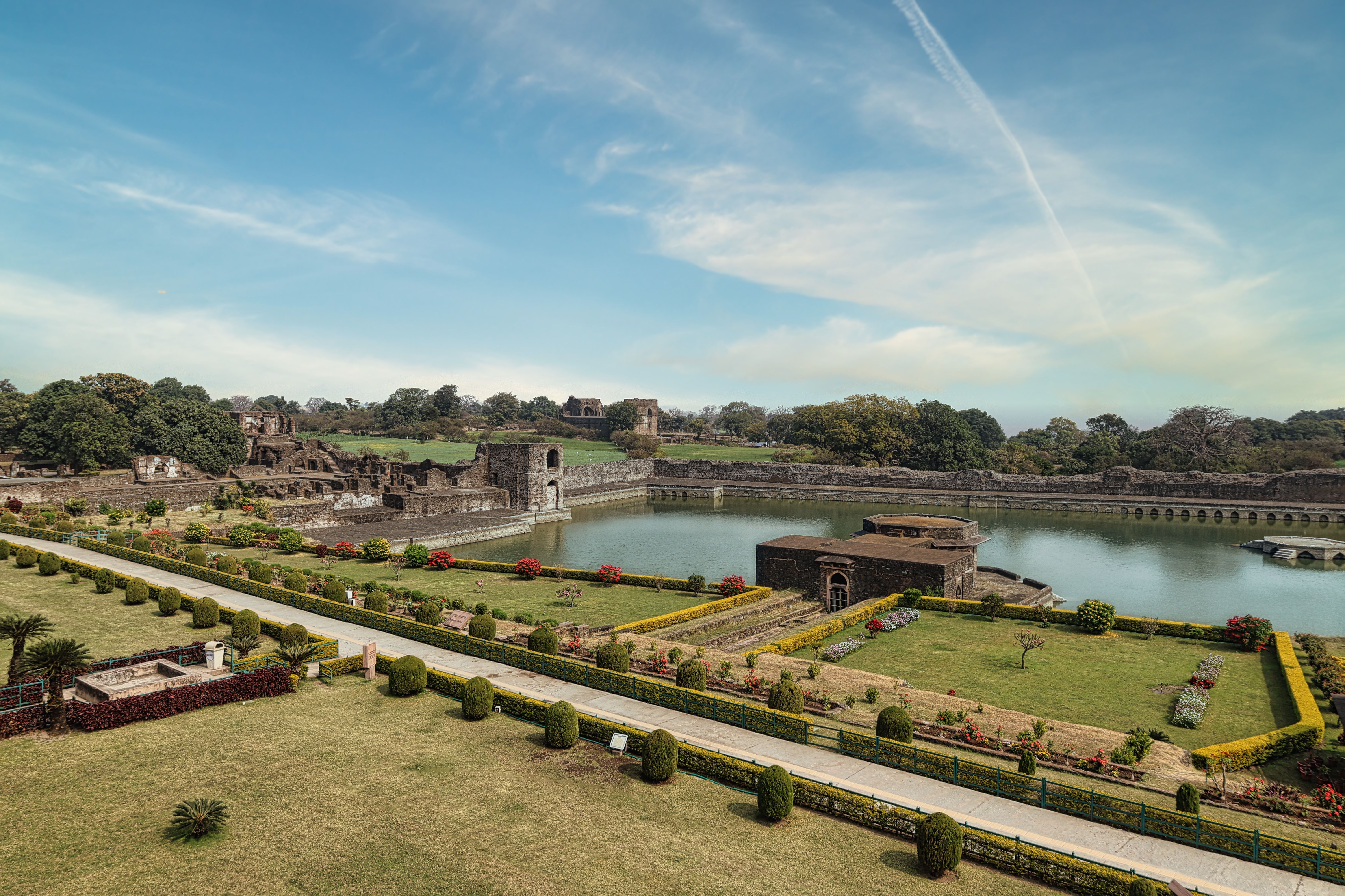 Scenic View of Jahaz Mahal in Mandav, India · Free Stock Photo