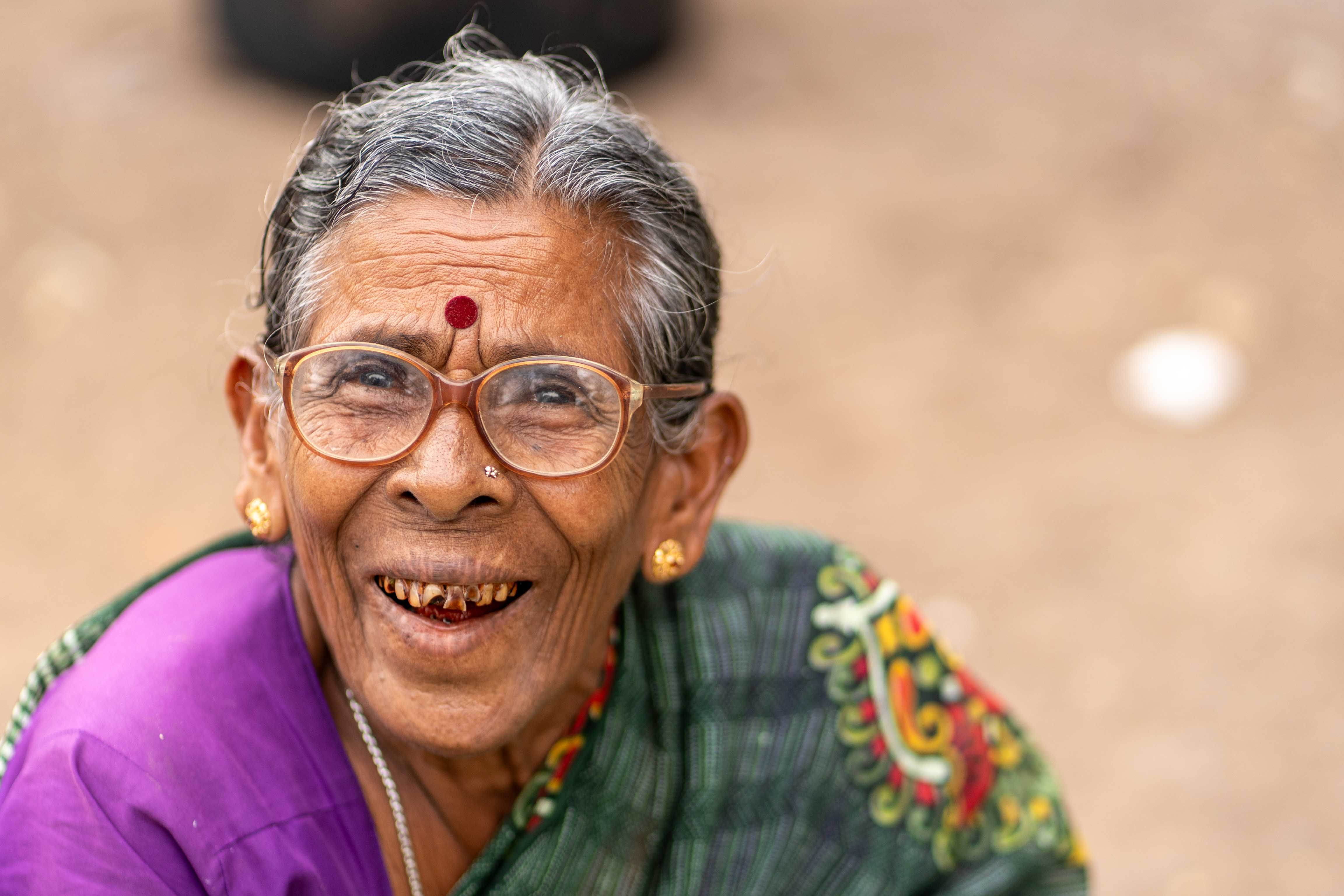 Older Woman Photos, Download The BEST Free Older Woman Stock Photos ...