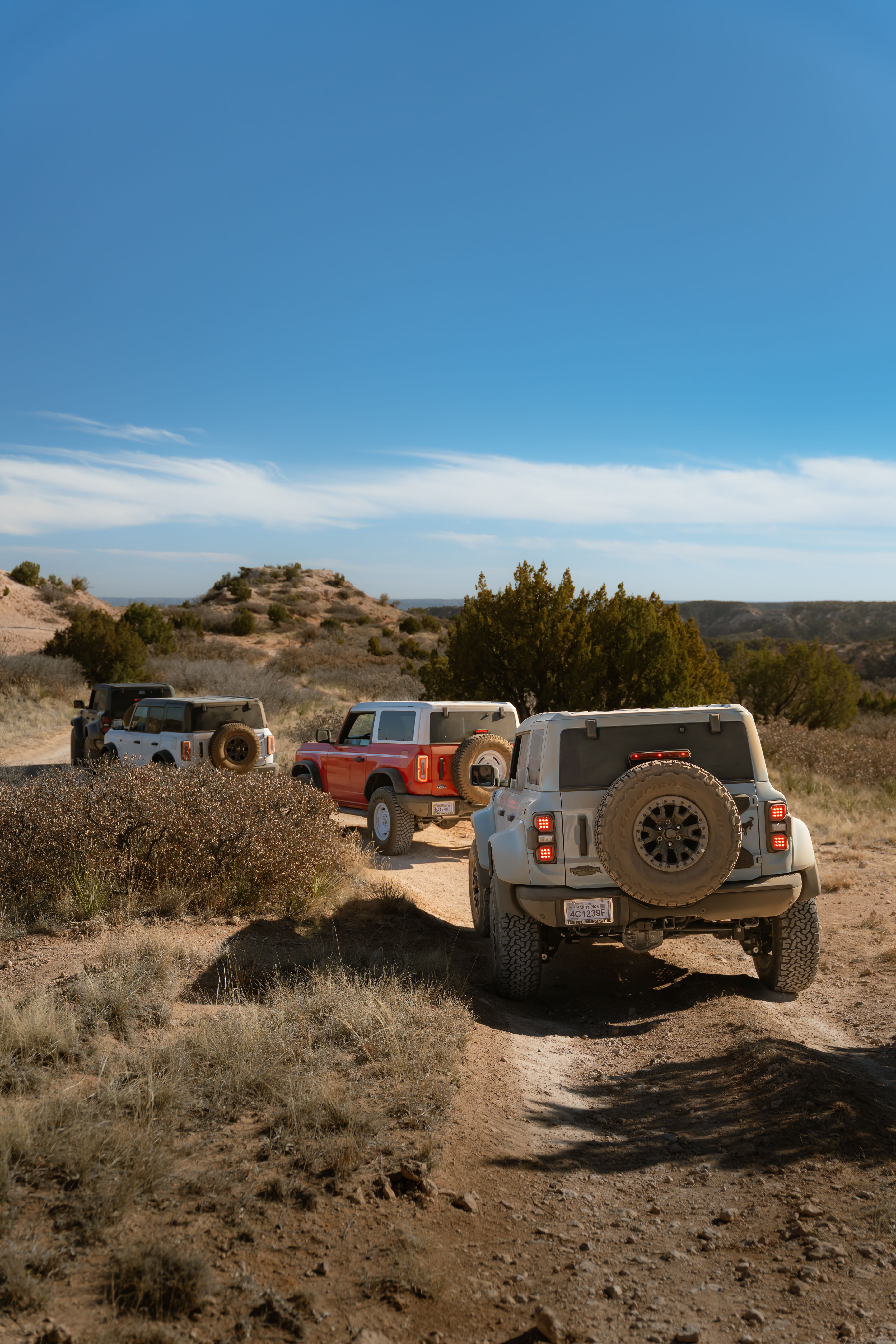 Off-Road Adventure in Desert Landscape · Free Stock Photo