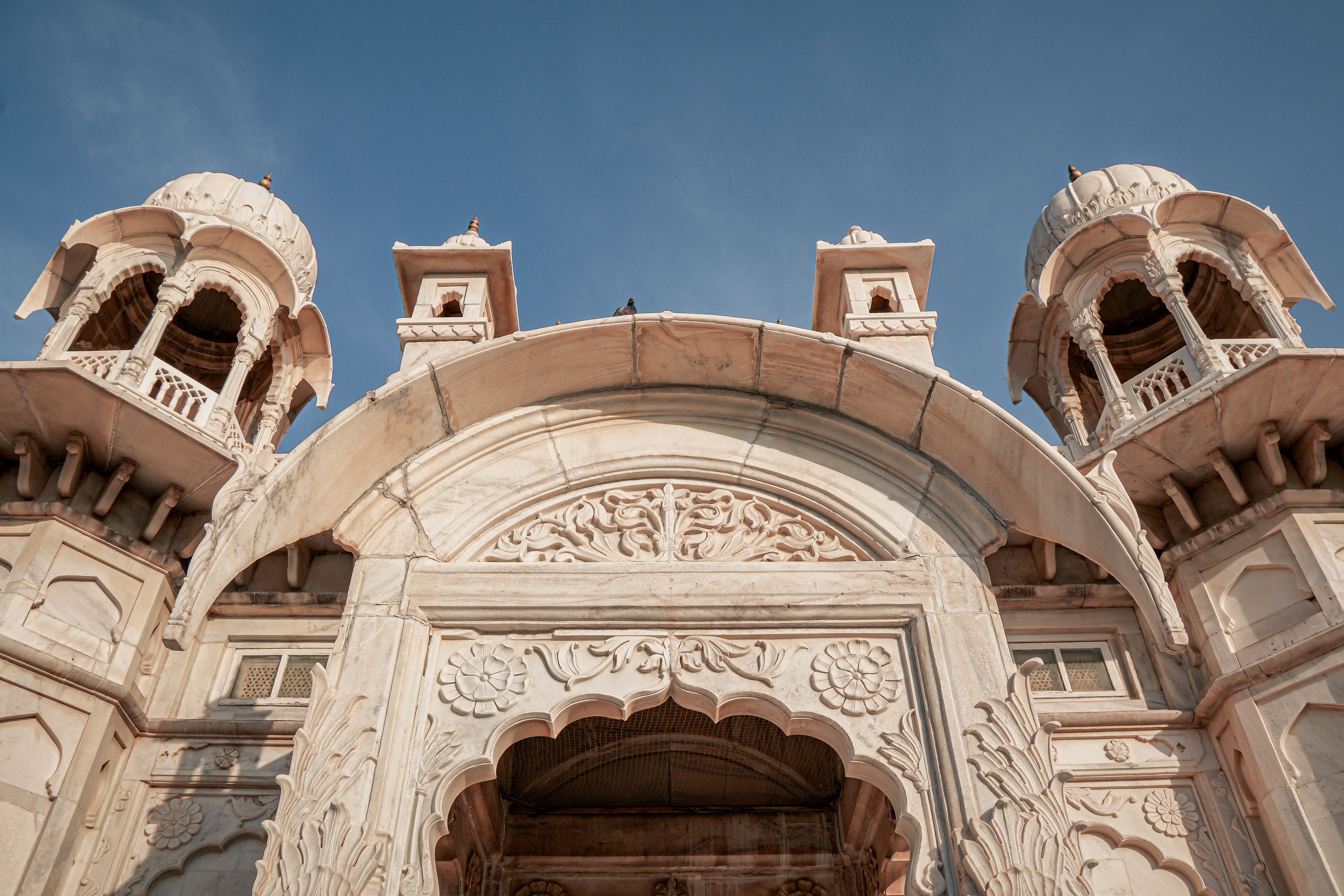 Beautiful Architecture of Prem Mandir, Vrindavan · Free Stock Photo