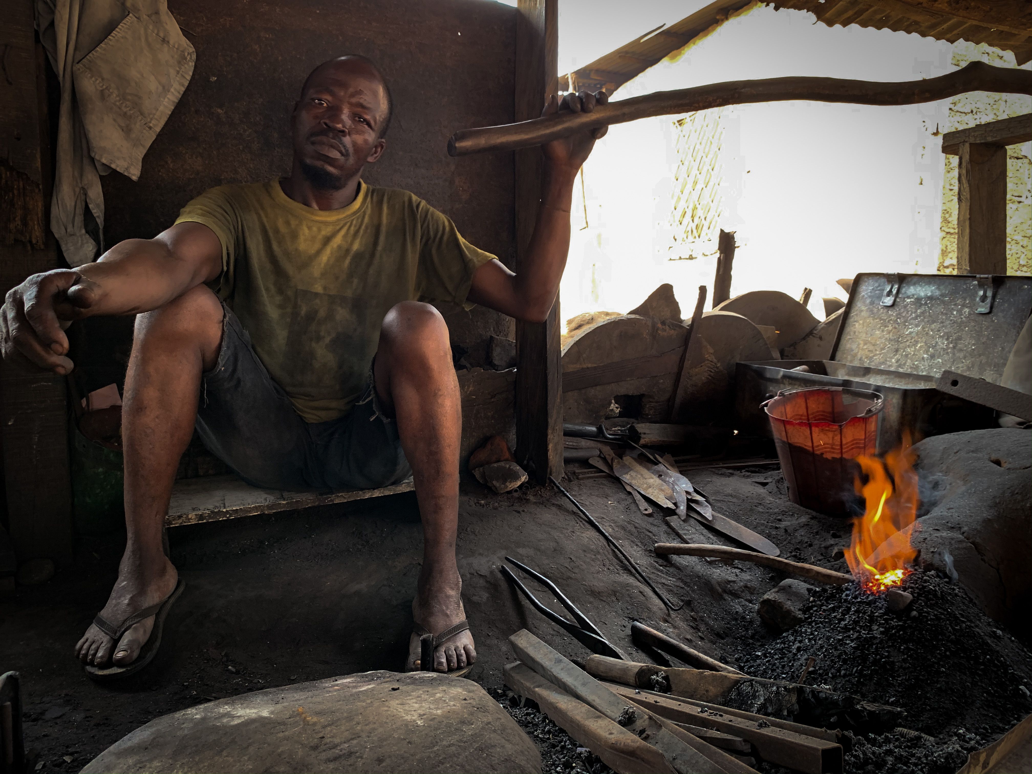The Centuries Blacksmith (Agbede) 15个图片和视频，由Tope A. Asokere收藏