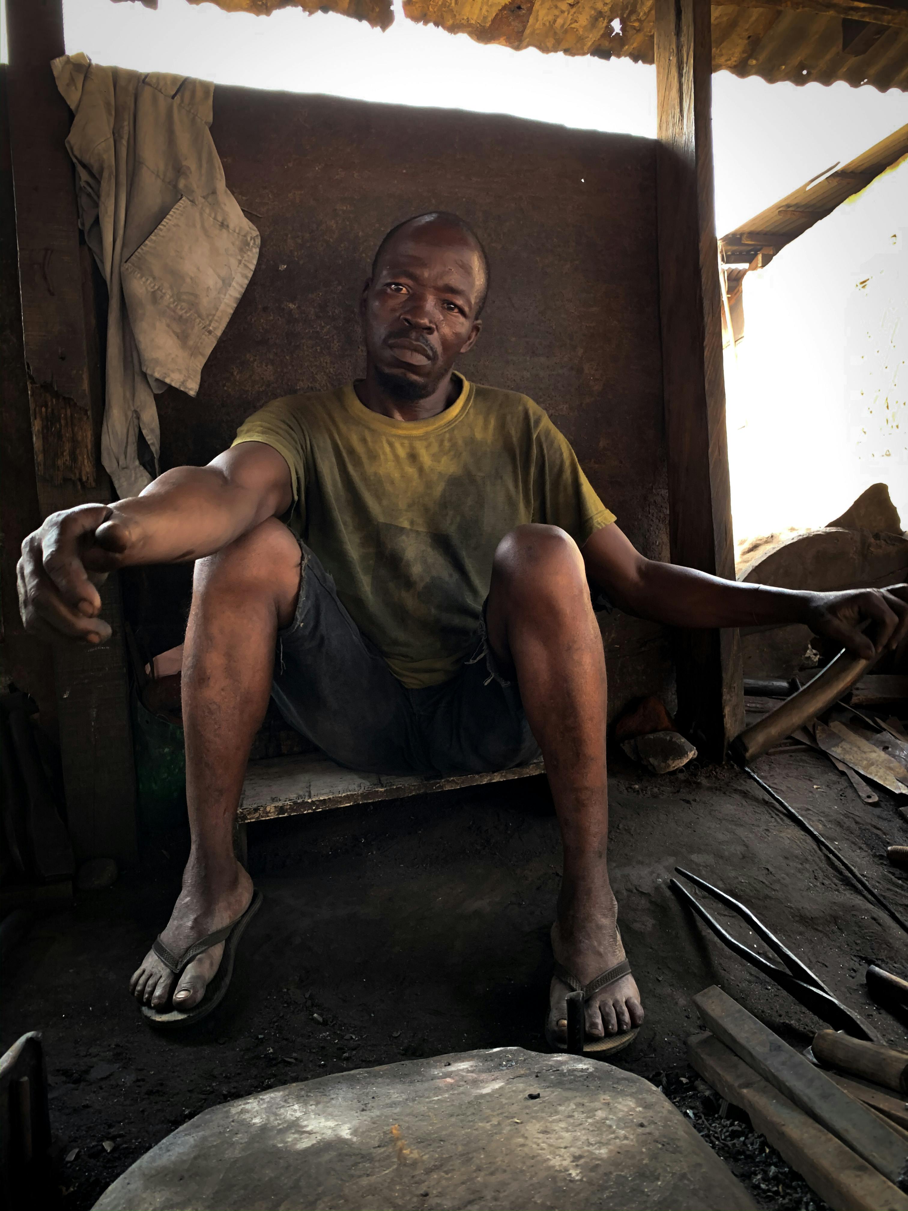 The Centuries Blacksmith (Agbede) 15个图片和视频，由Tope A. Asokere收藏