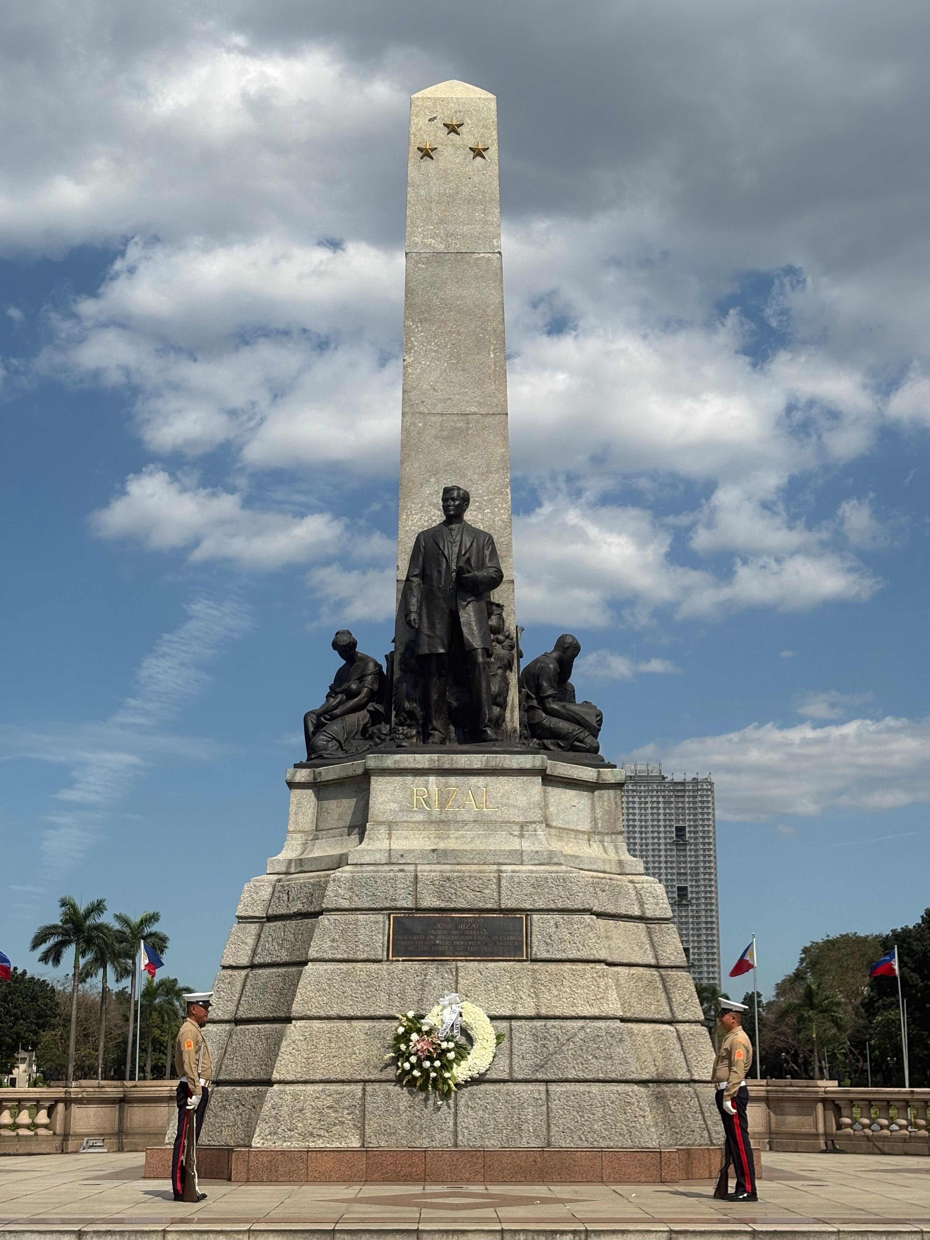 Rizal Monument in Manila's Historic Rizal Park · Free Stock Photo
