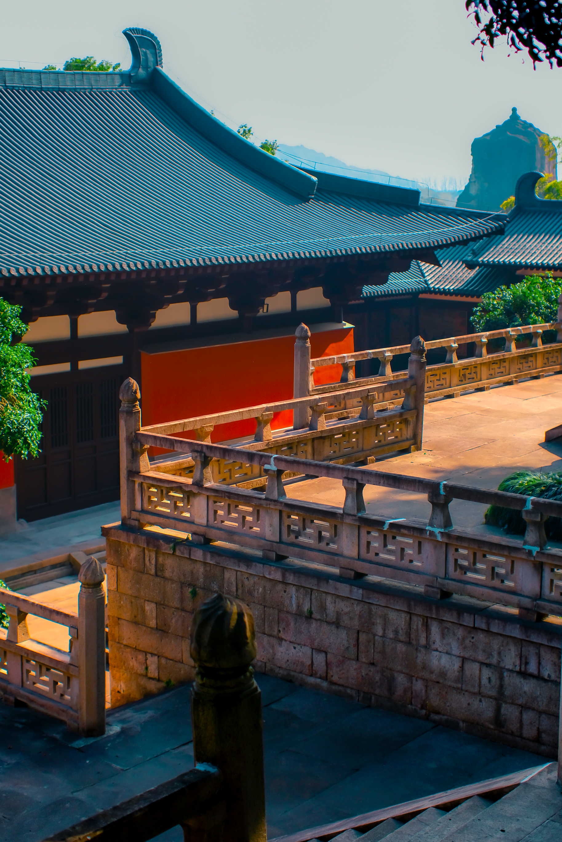 Tranquil View of Traditional Asian Architecture · Free Stock Photo