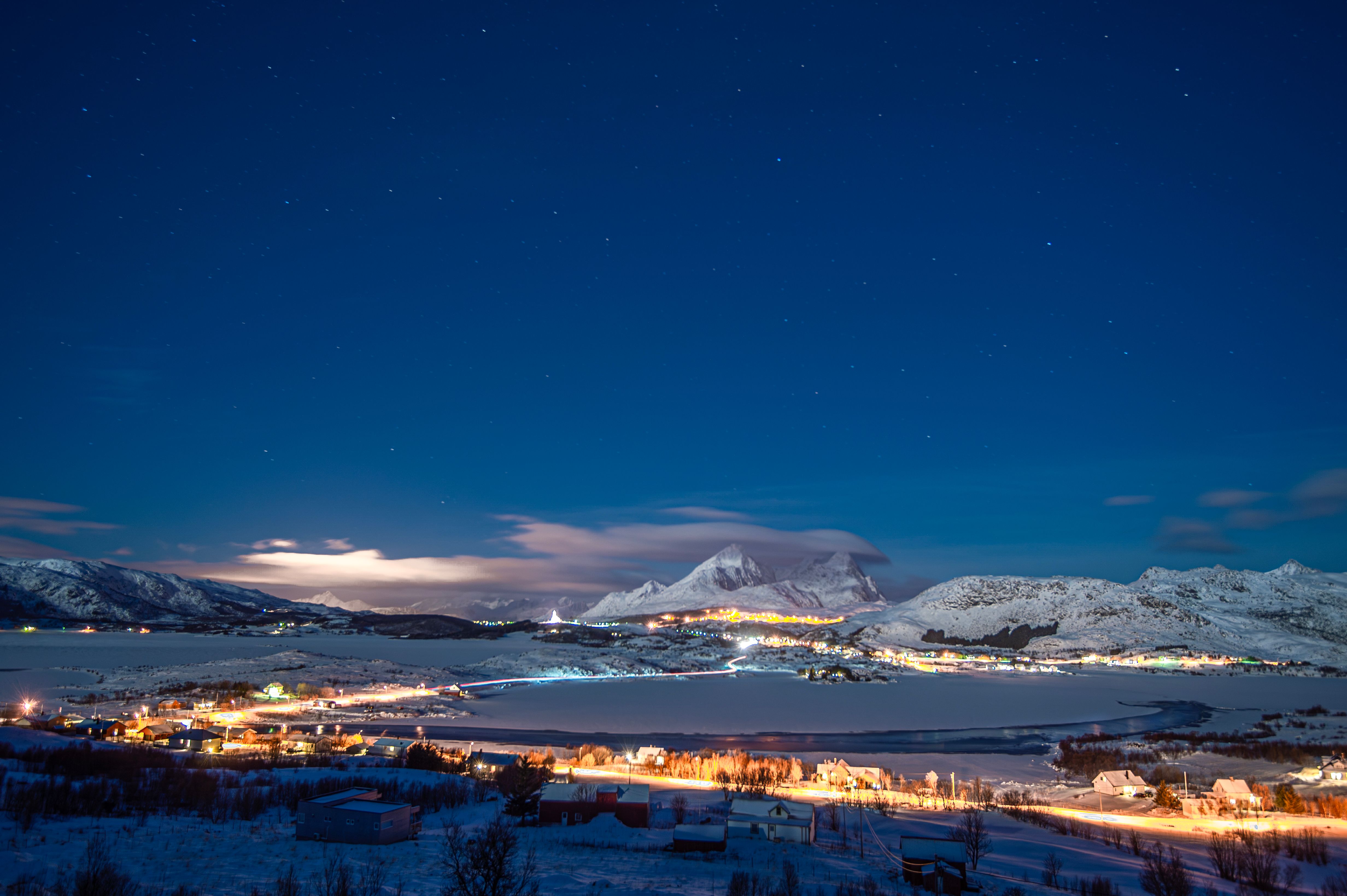 Stunning Winter Nightscape in Nordland, Norge · Free Stock Photo