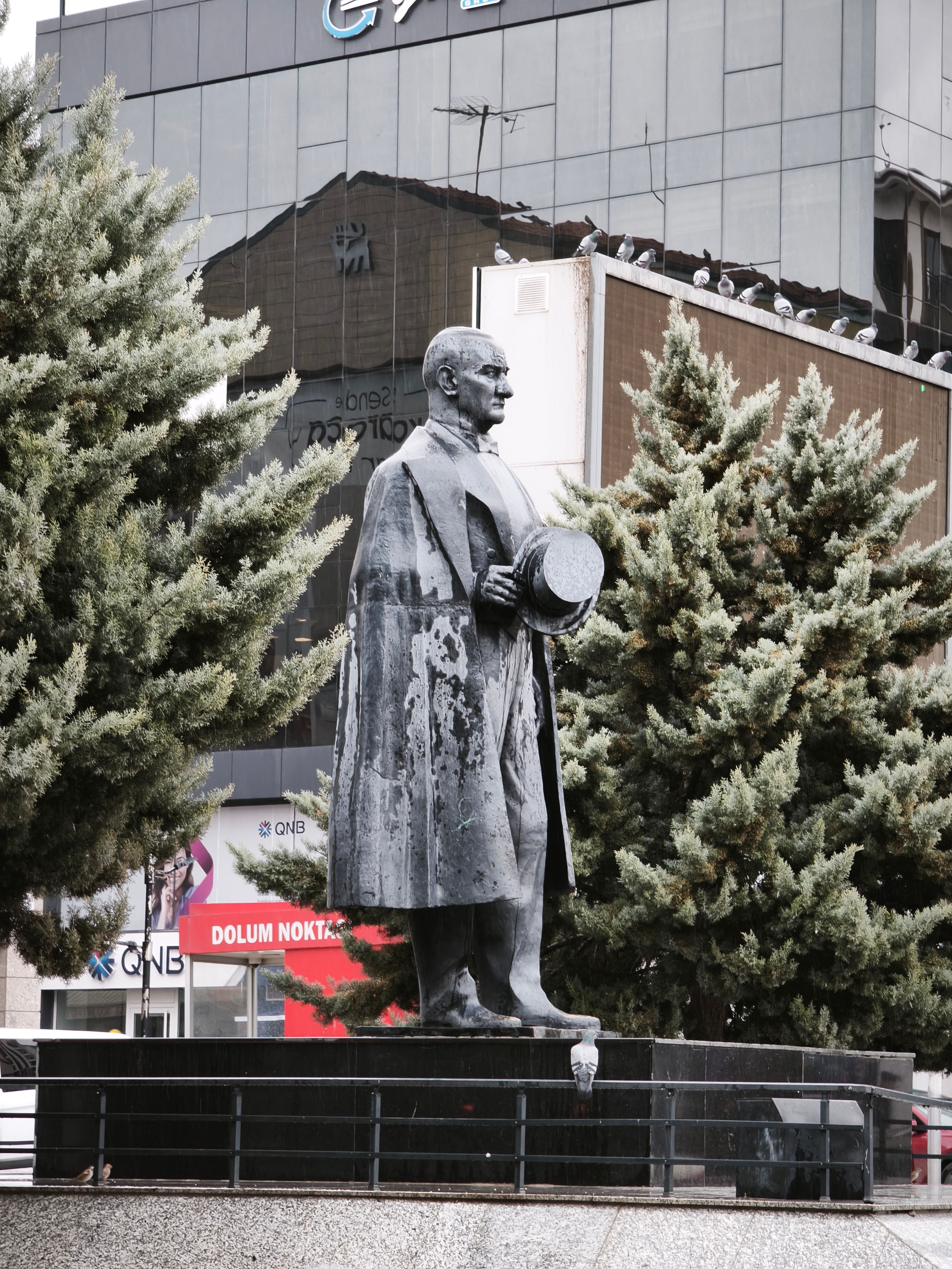Statue Sril Anka Photos, Download The BEST Free Statue Sril Anka Stock ...