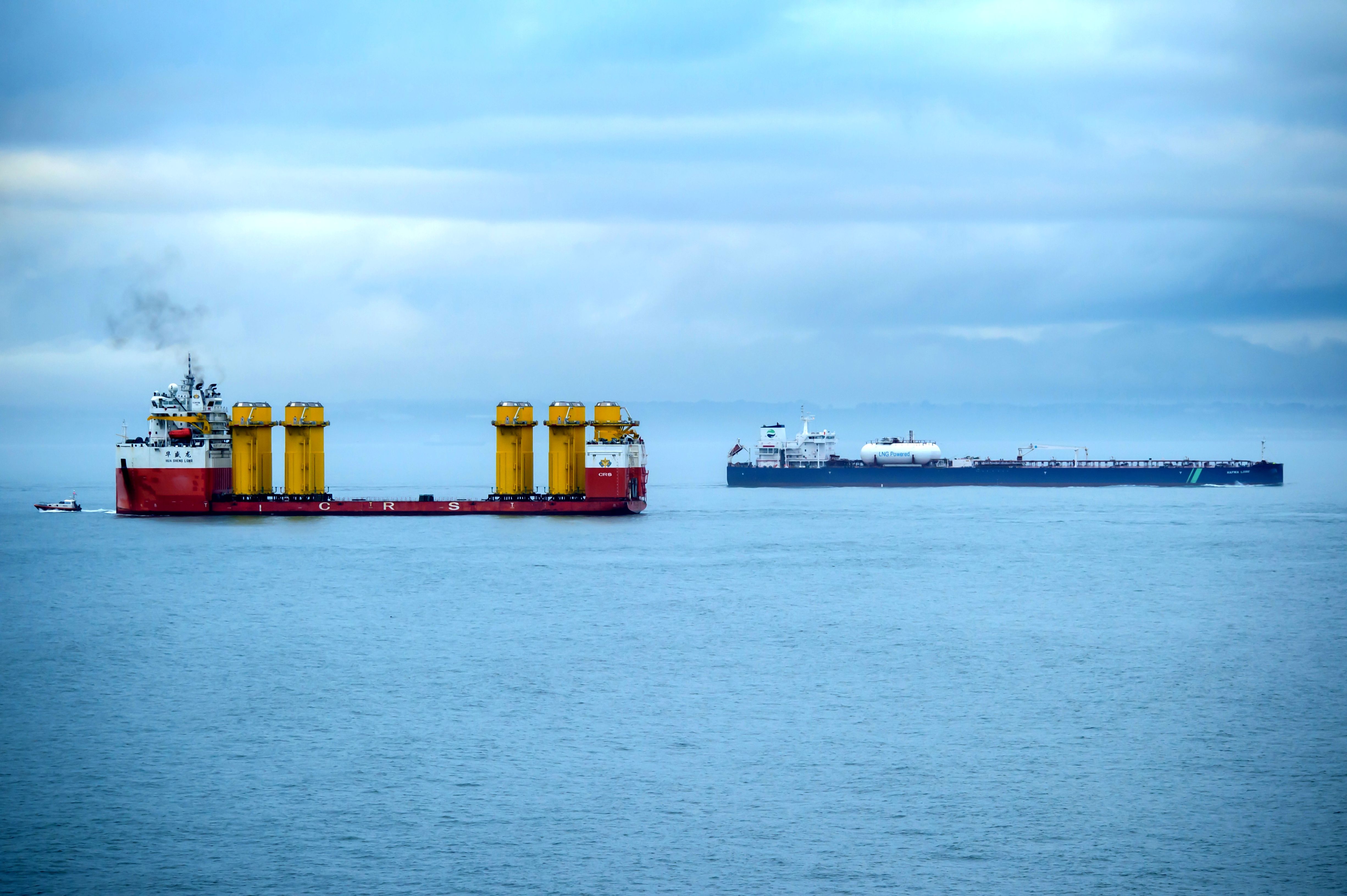 Lng Photos, Download The BEST Free Lng Stock Photos & HD Images