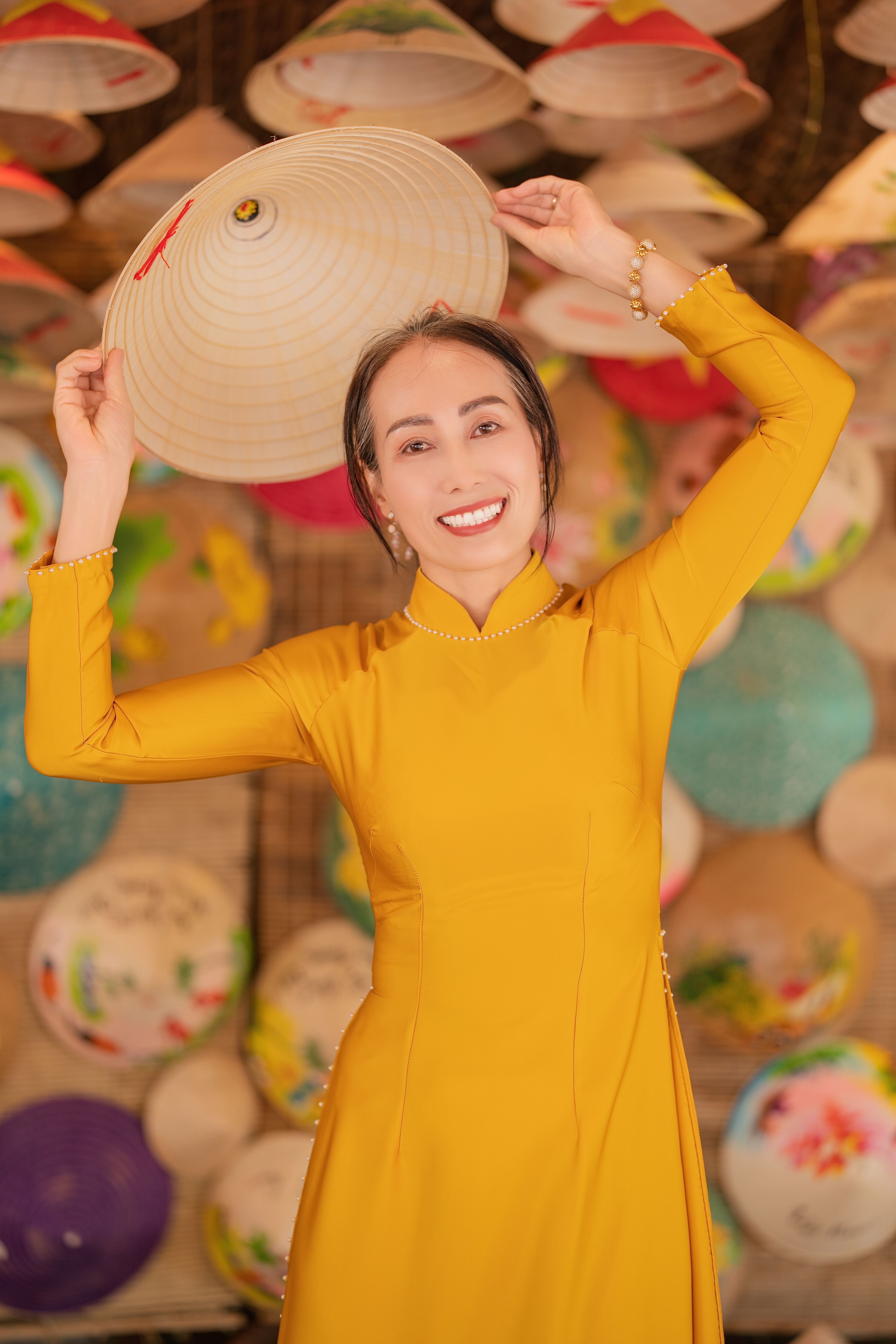 Happy Vietnamese Photos, Download The BEST Free Happy Vietnamese Stock ...