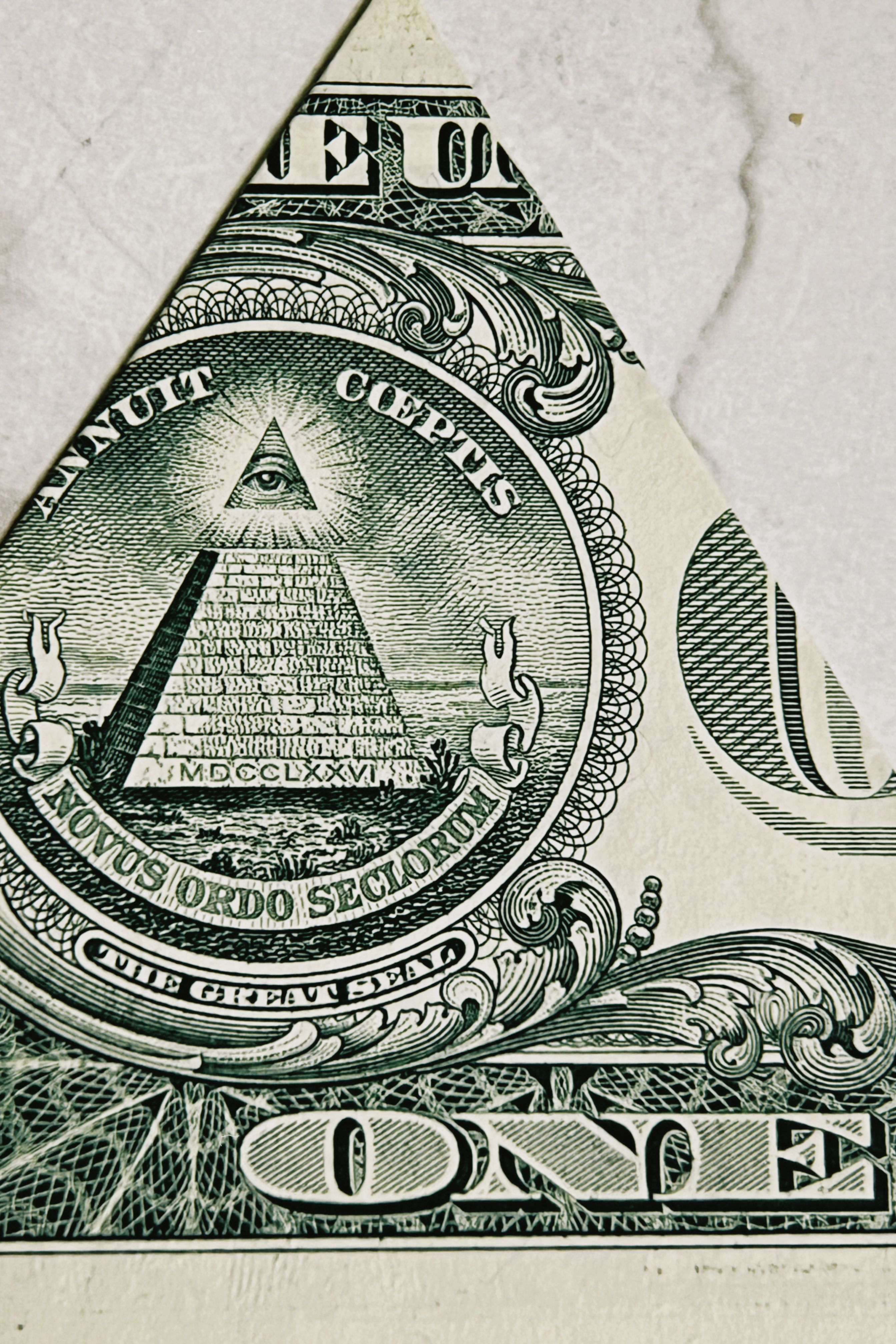 Close-up of Pyramid and Eye on US Dollar Bill · Free Stock Photo