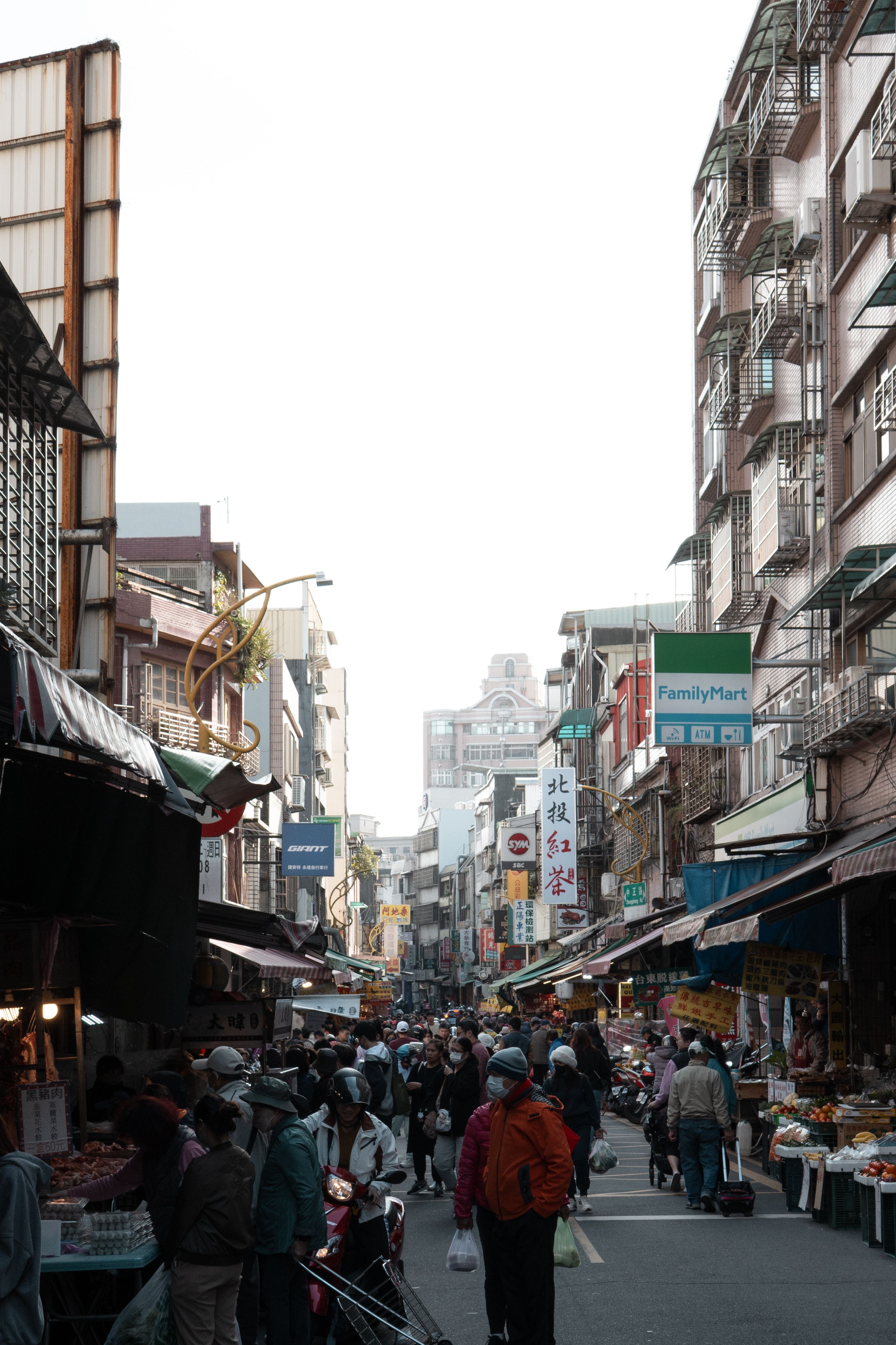 Local Neighborhood Morning Market Photos, Download The BEST Free Local ...