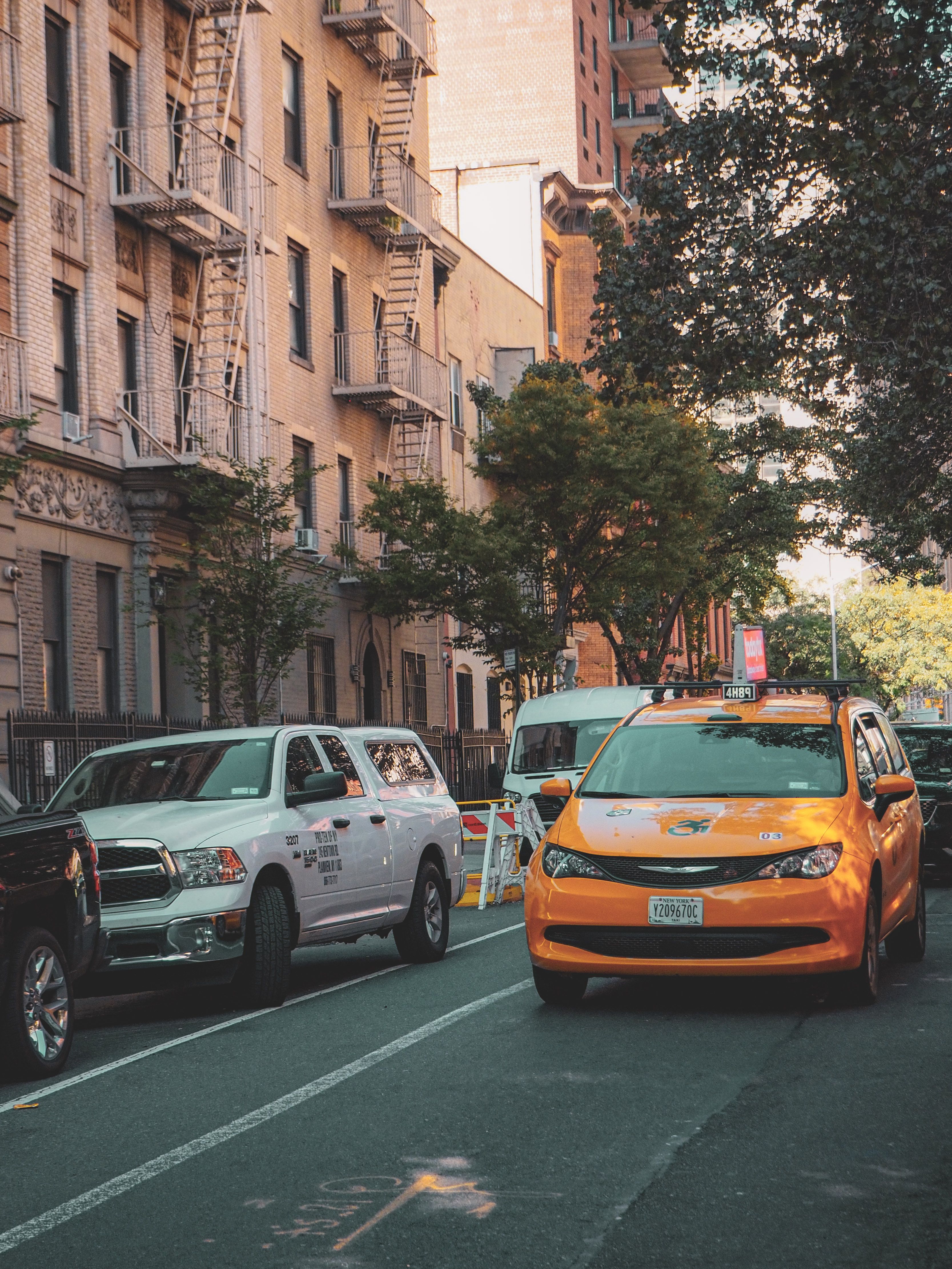 Taxi Background Photos, Download The BEST Free Taxi Background Stock ...
