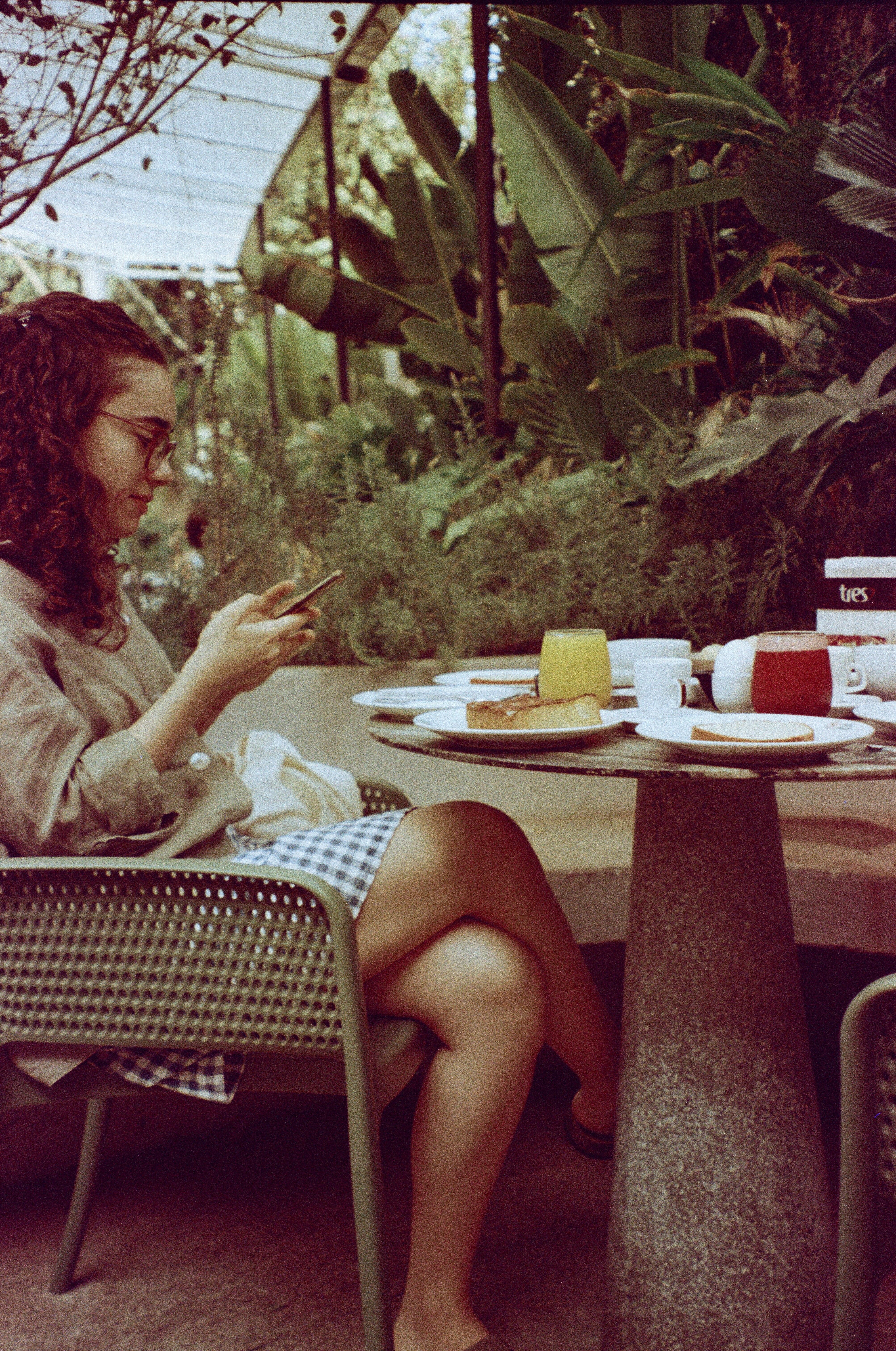 Naked+Woman+Sitting+On+Glass+Tables Photos, Download The BEST Free ...