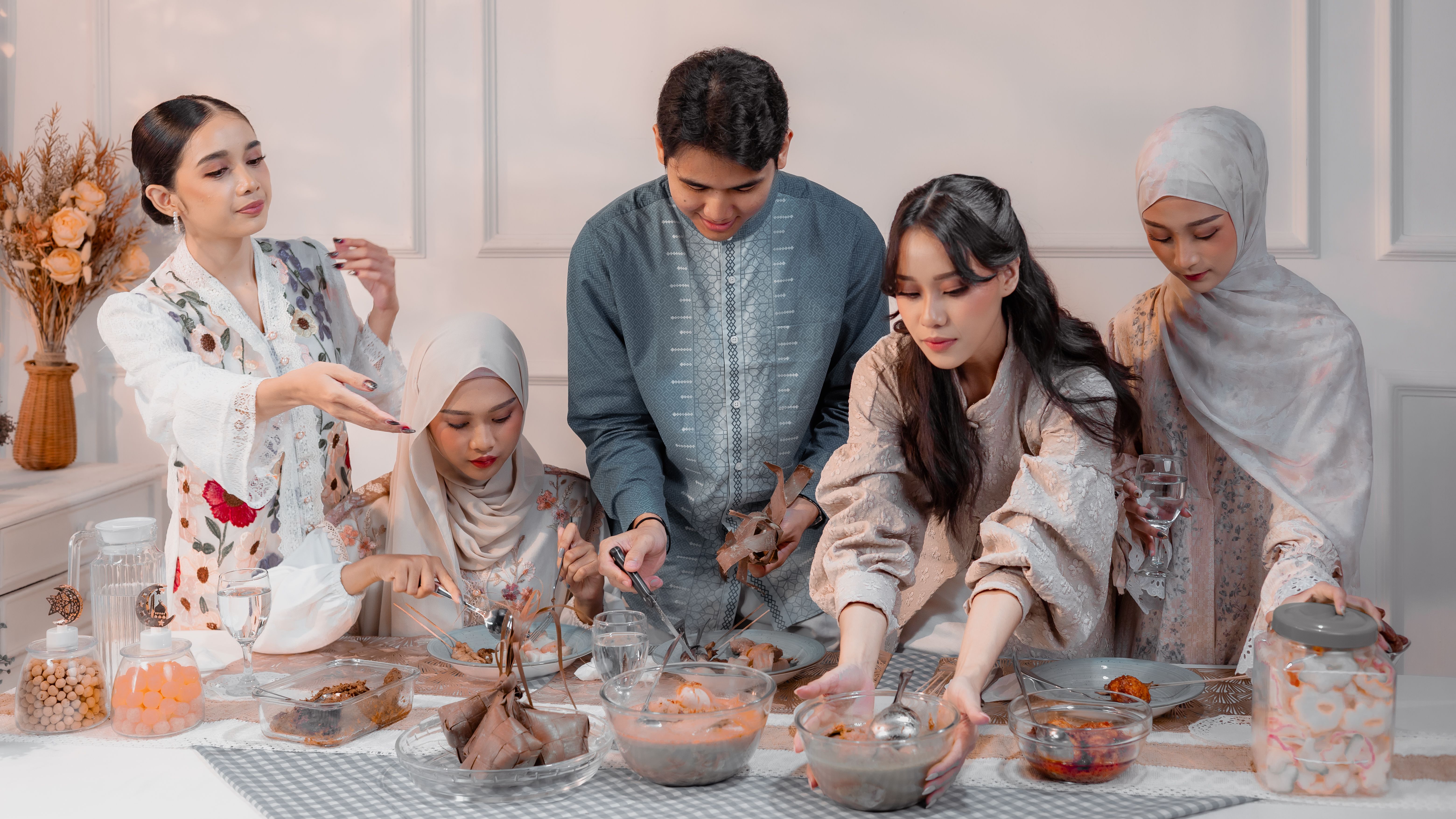 Eid 2025 Photos, Download The BEST Free Eid 2025 Stock Photos & HD Images