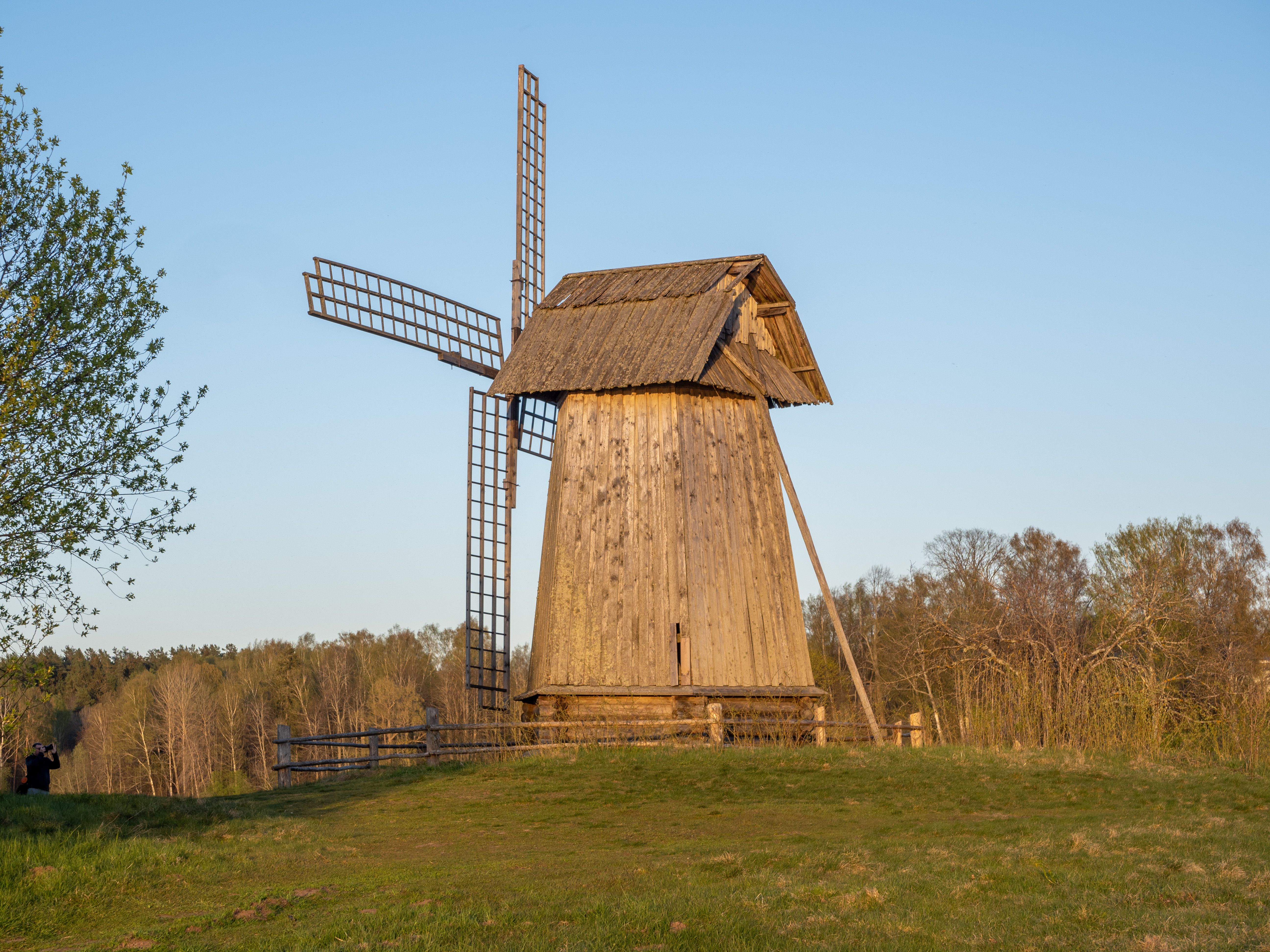 Historic Wooden Windmill in Scenic Countryside · Free Stock Photo