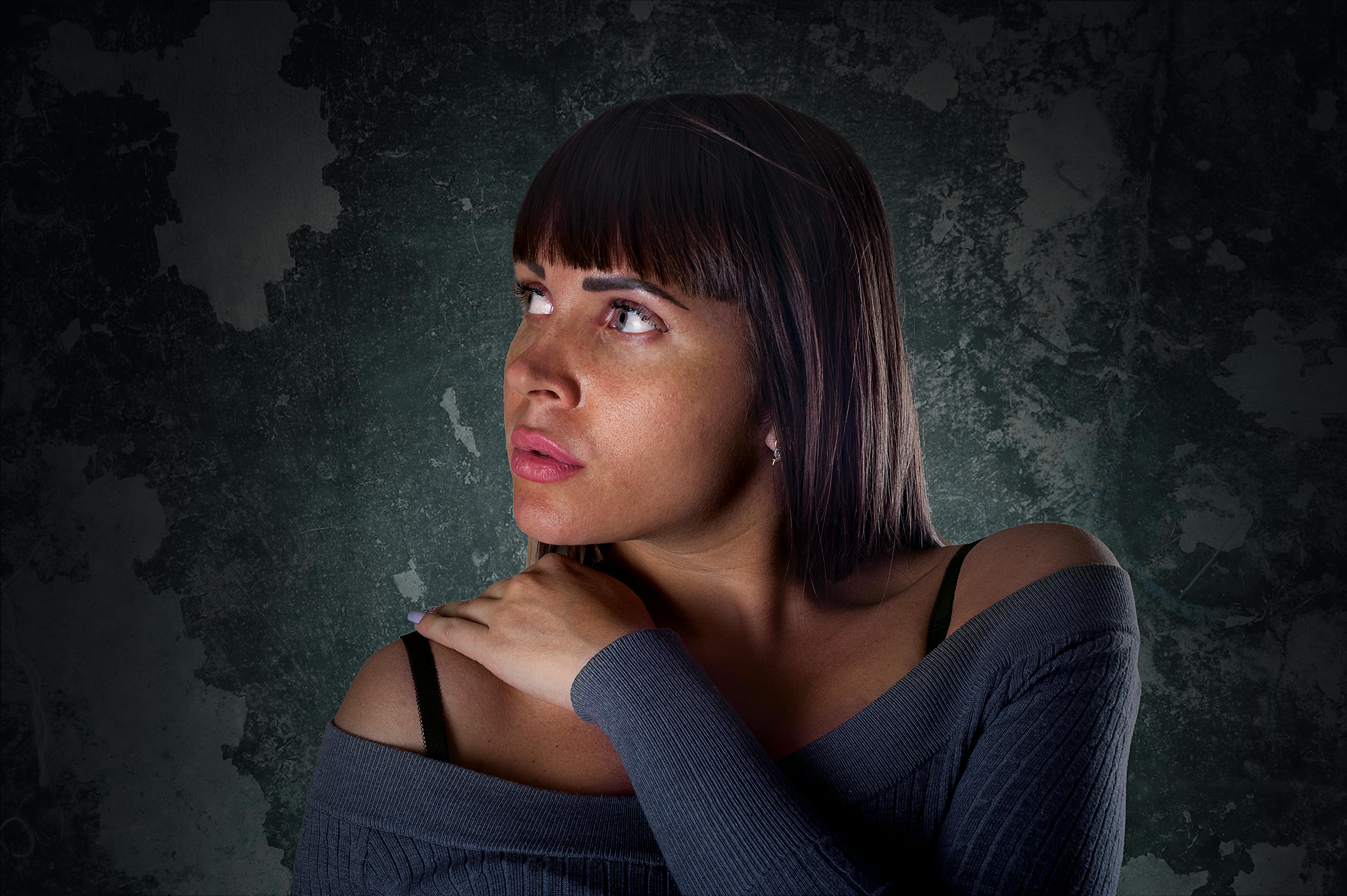 Woman Wearing Off-shoulder Long-sleeved Top Photography · Free Stock Photo