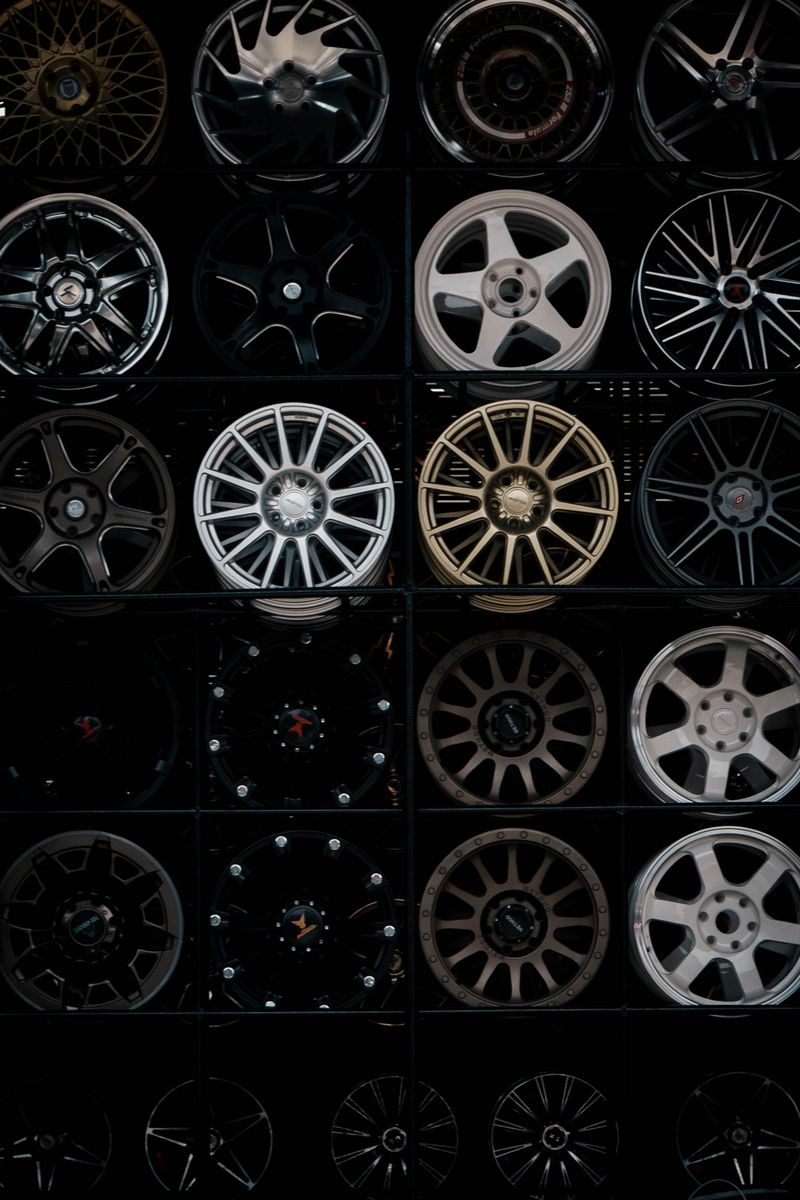 Wheel Photos, Download The BEST Free Wheel Stock Photos & HD Images