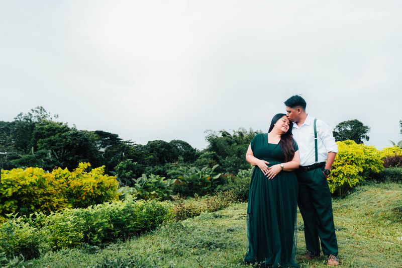 Romantic Couple In Nature Photos, Download The BEST Free Romantic ...