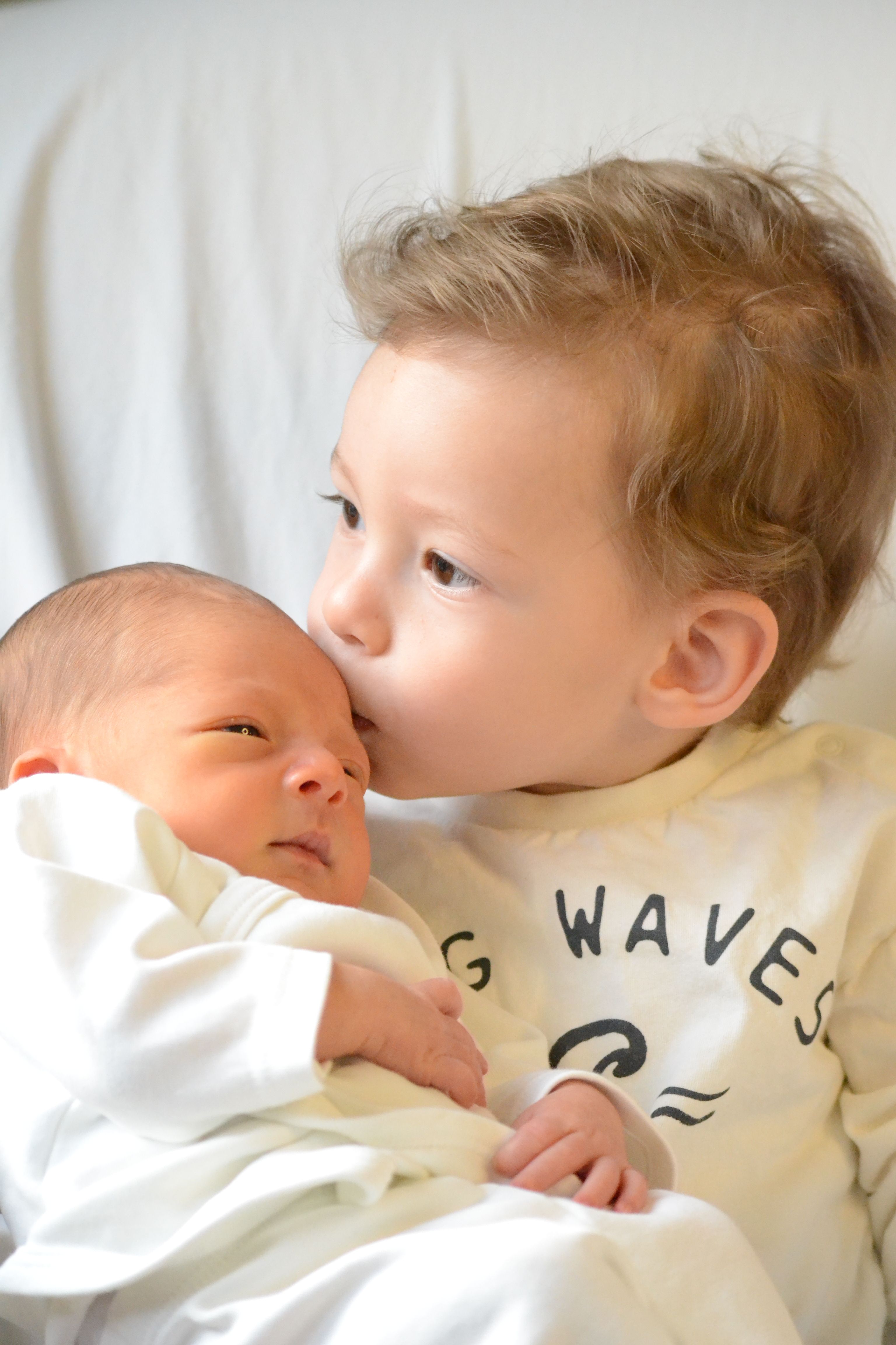 Siblings Photos, Download The BEST Free Siblings Stock Photos & HD Images