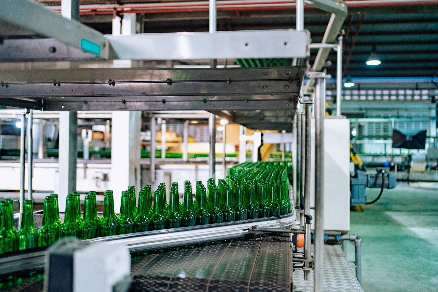 Packaging Factory Photos, Download The BEST Free Packaging Factory ...