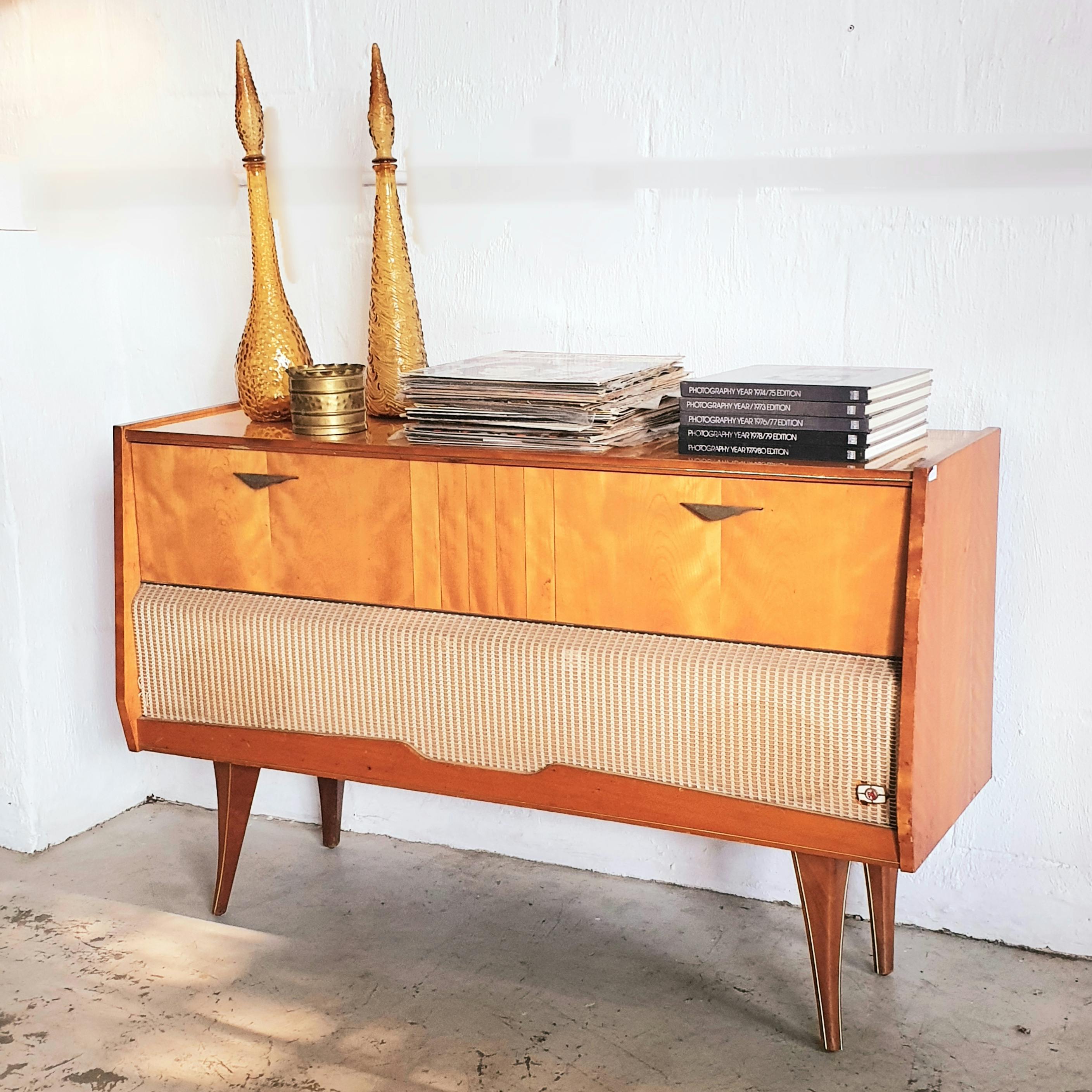 Free stock photo of mid century modern, radio, radiogram