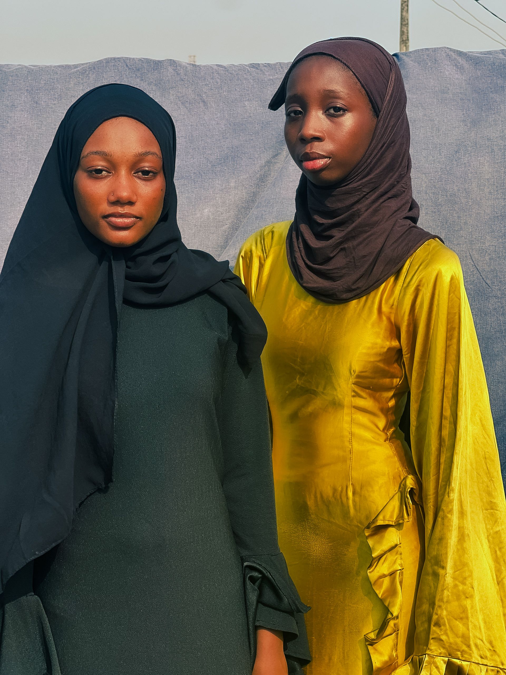 Muslim Women Yellow Shirt Photos, Download The BEST Free Muslim Women ...