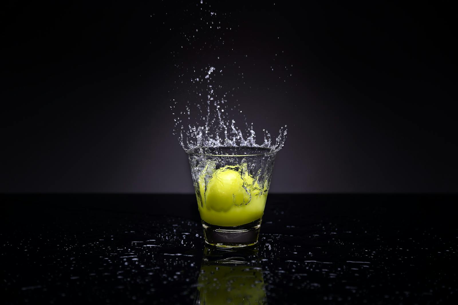 Lemon Water Photos, Download The BEST Free Lemon Water Stock Photos ...