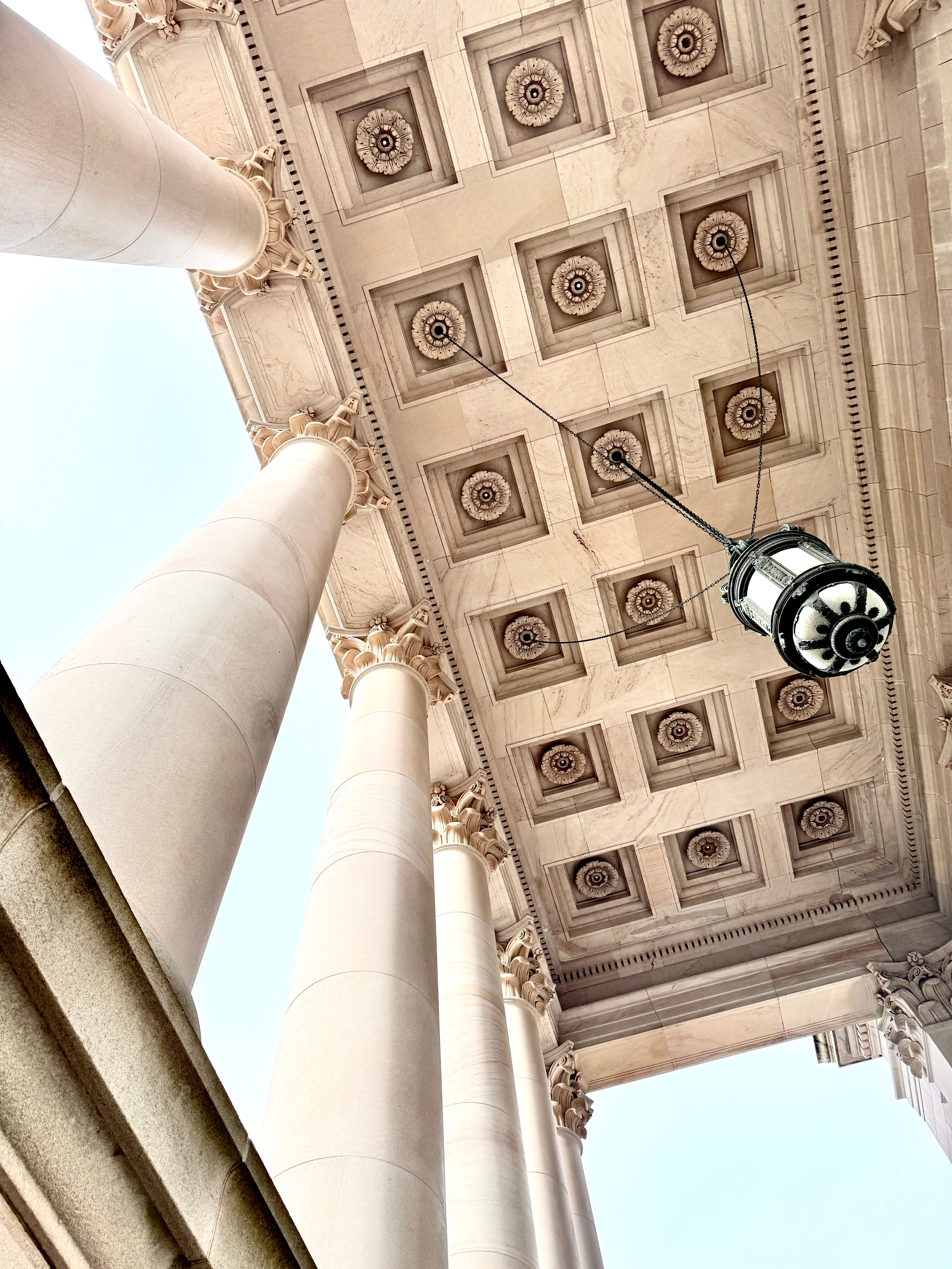 Government Building Columns Photos, Download The BEST Free Government ...