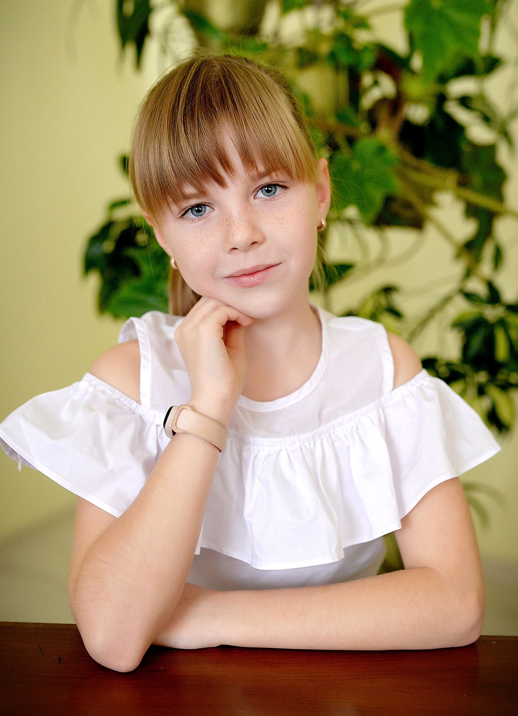 Valensiya+Telegraph+Model Photos, Download The BEST Free Valensiya ...